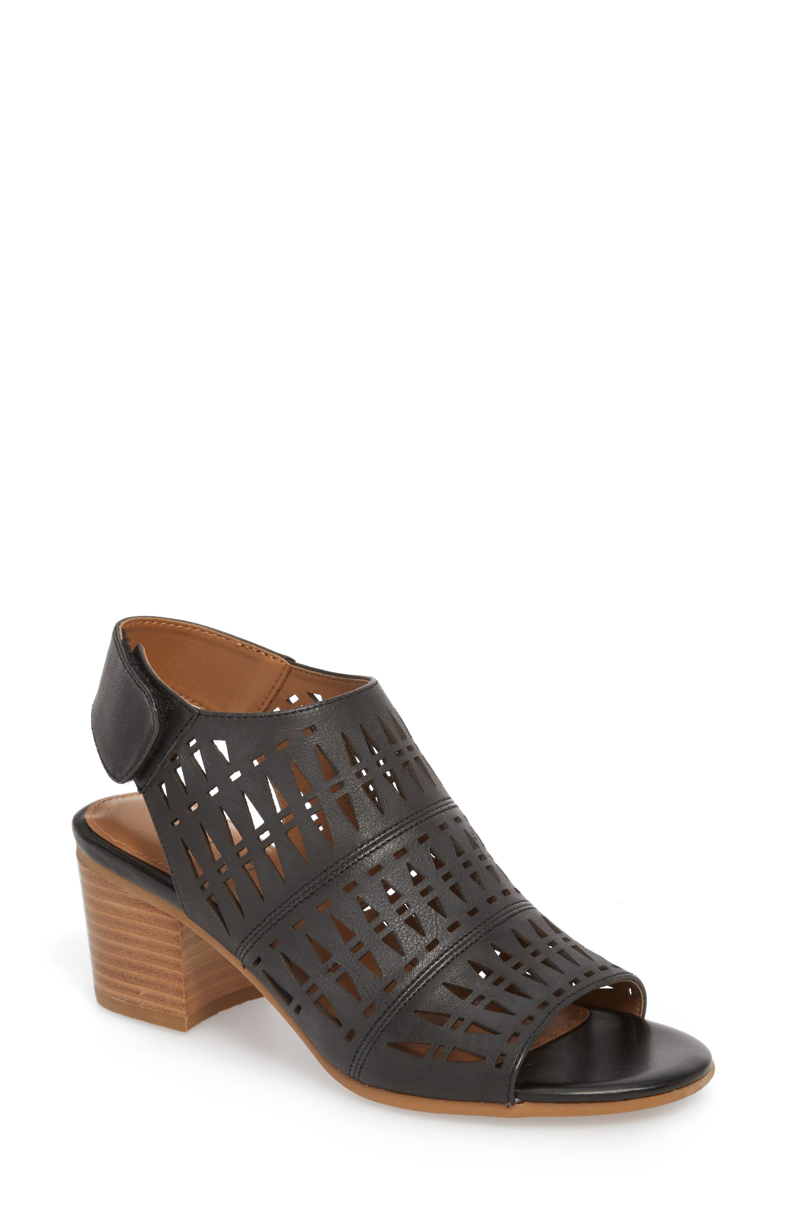 Women's Comfortiva Sandals