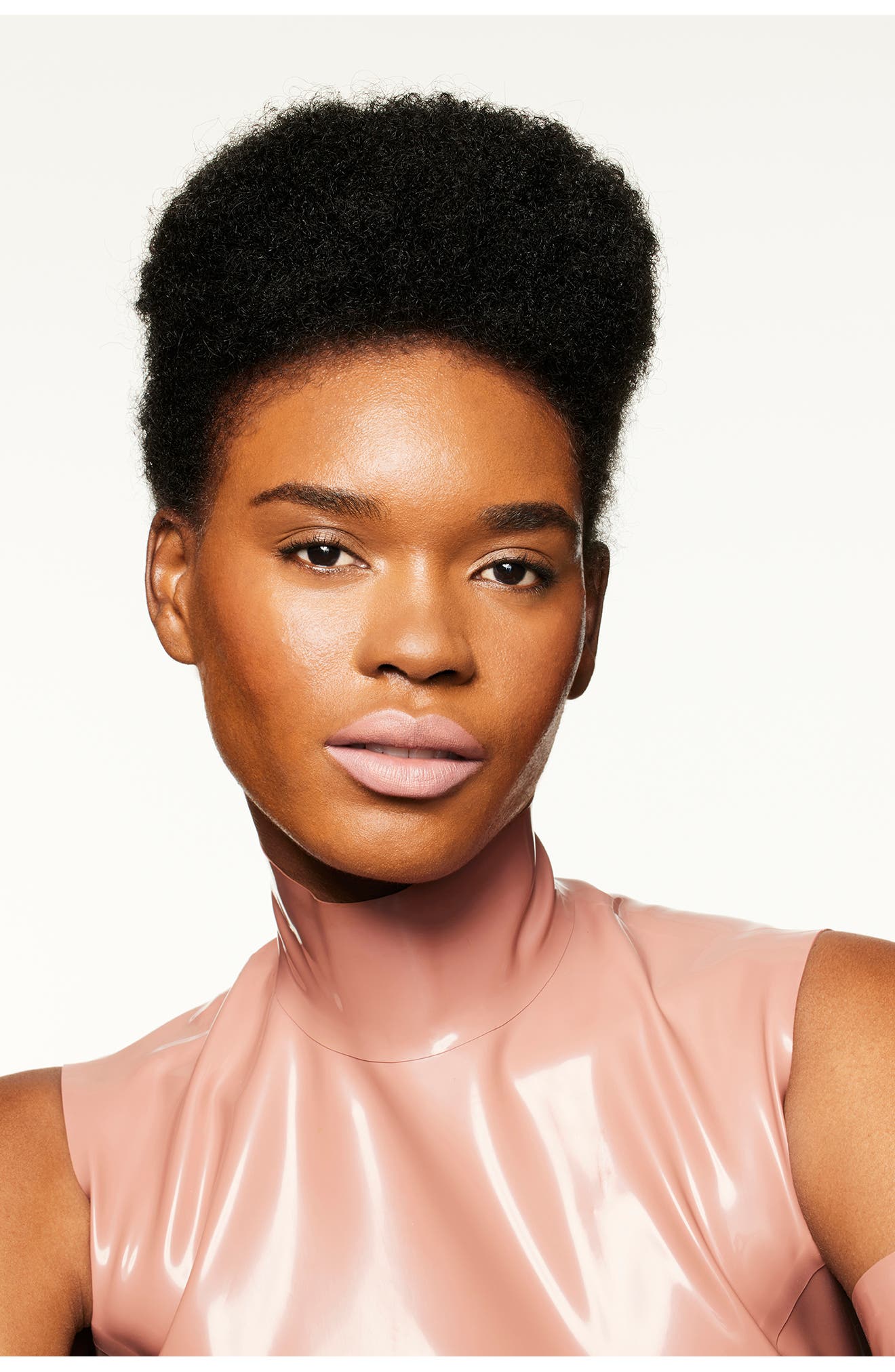 QUEEN MUSIA Matte Creme Lipstick in Madame Bovary | Smart Closet