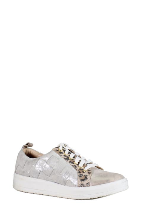 Yuli Ana Sneaker (Women)