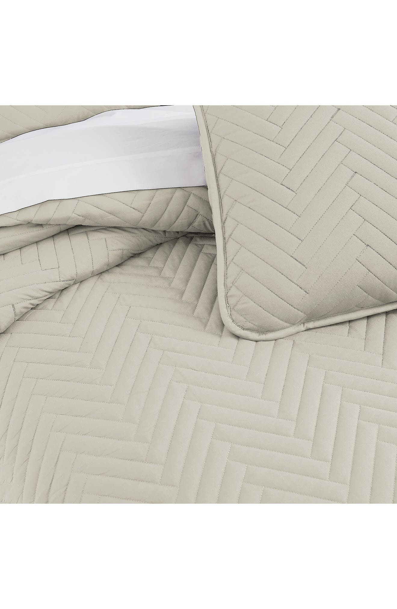 SOUTHSHORE FINE LINENS Chevron Quilt Set | Nordstromrack