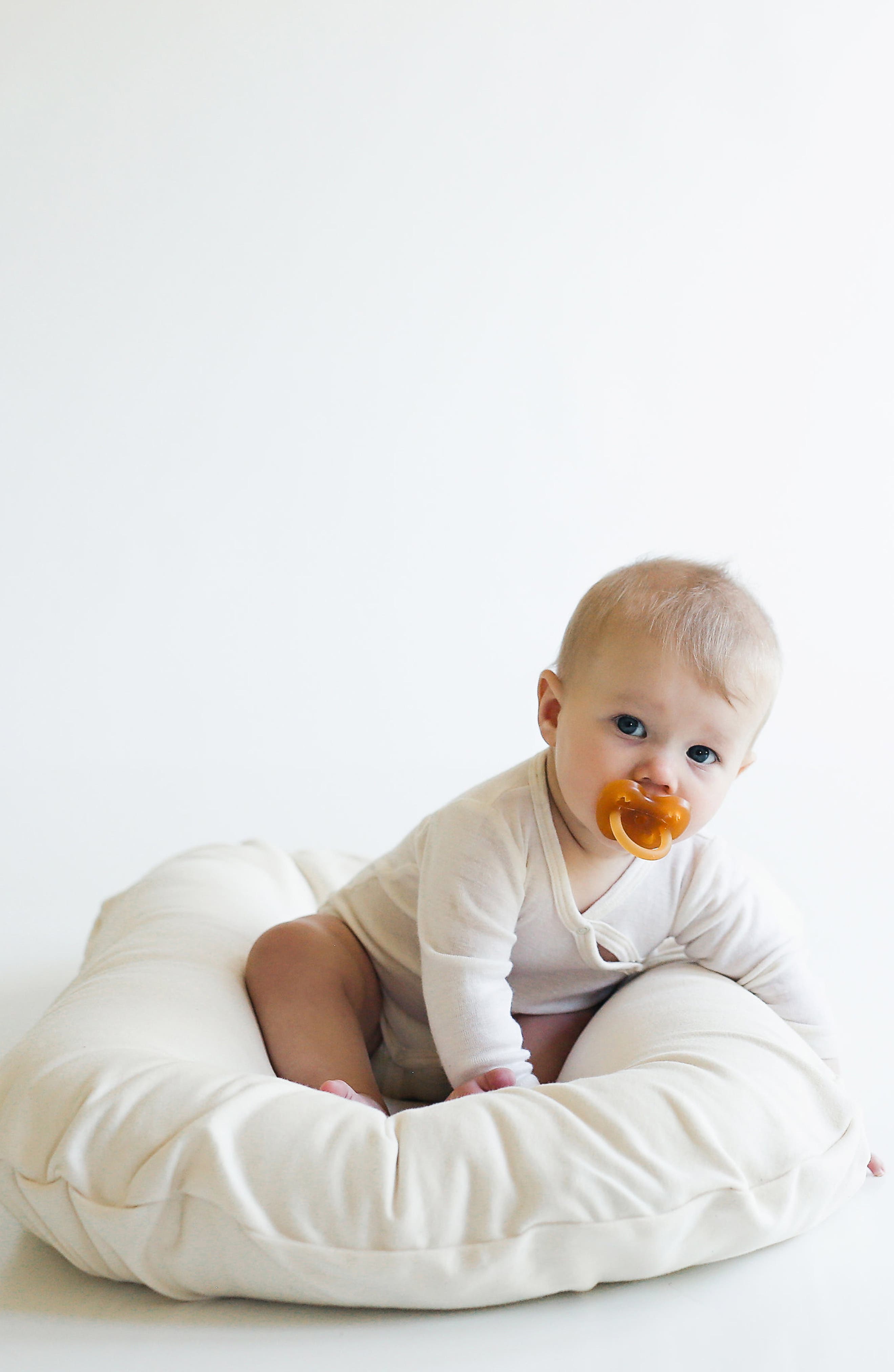 Snuggle Me Infant Lounger & Cover Bundle | Nordstrom