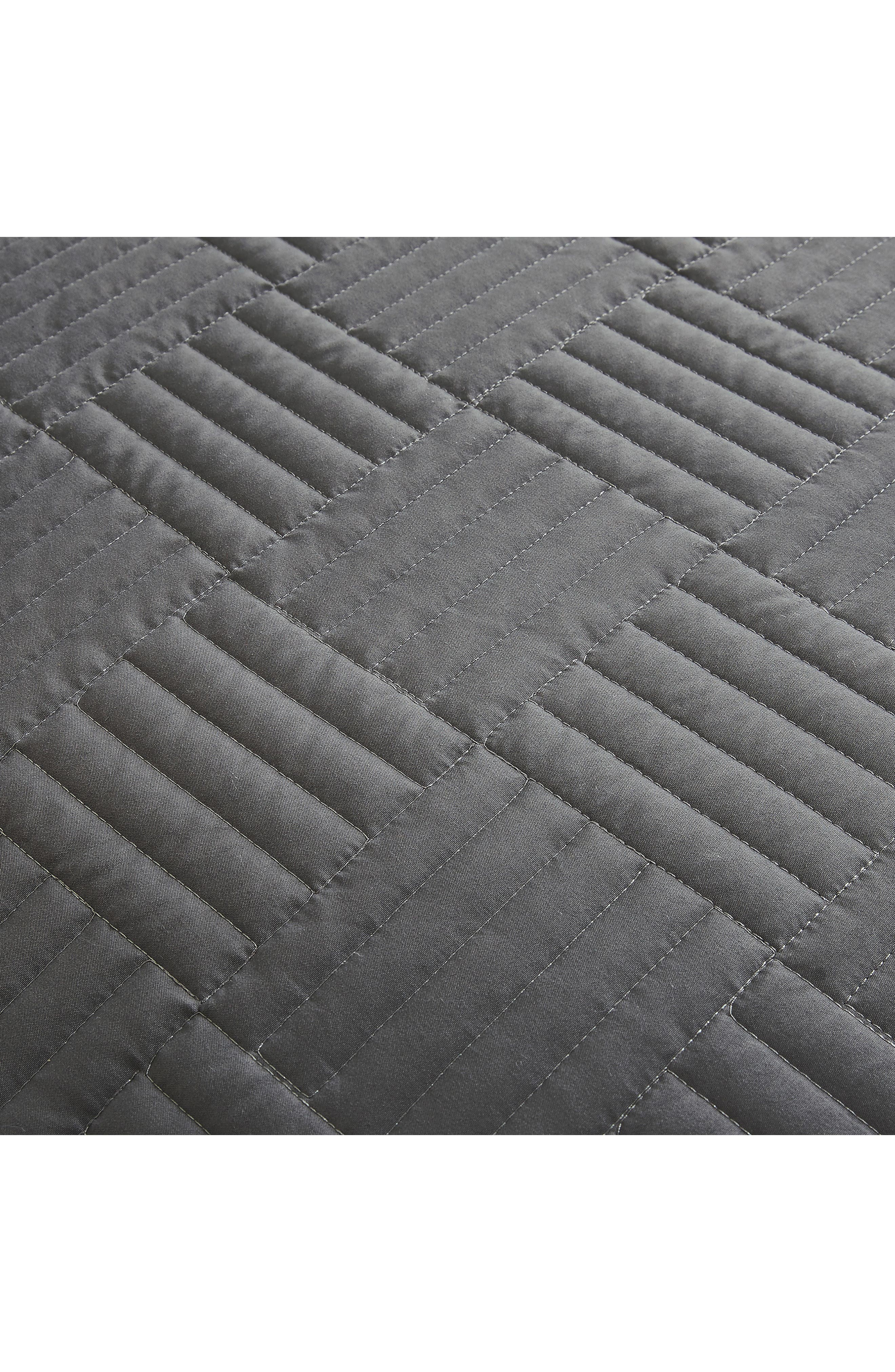 SOUTHSHORE FINE LINENS Grid Oversized Quilt Set | Nordstromrack