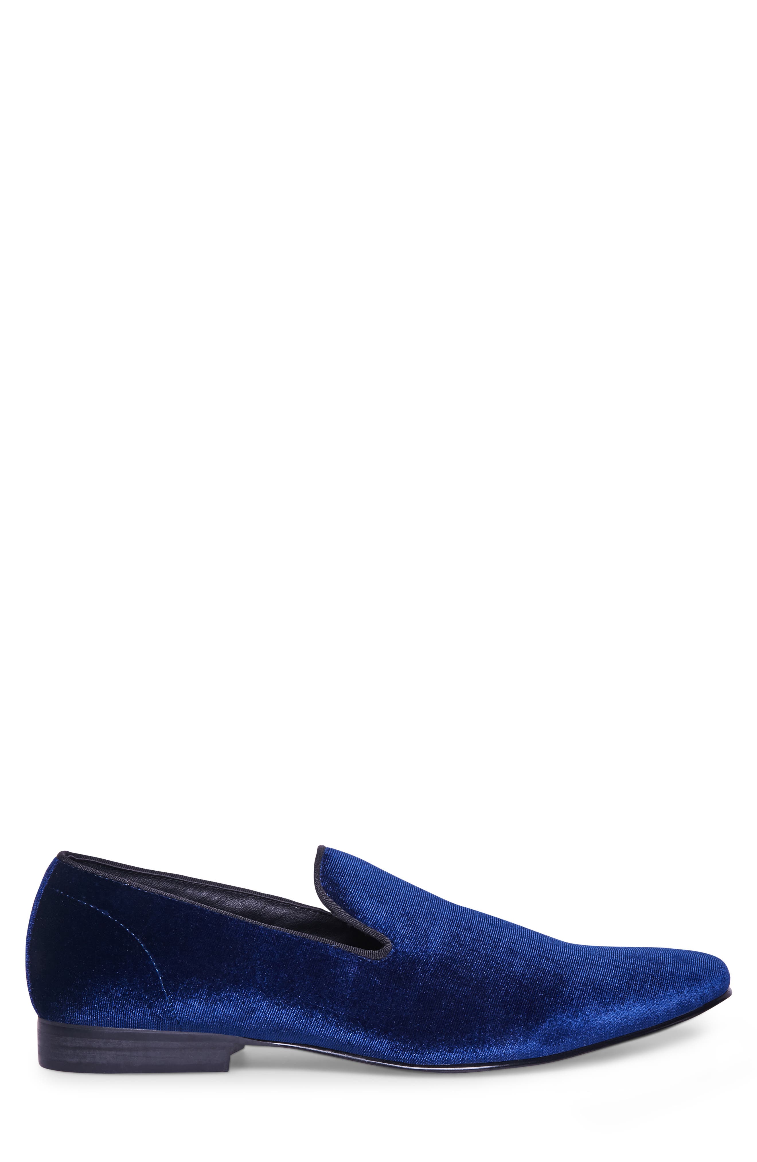 Steve Madden Men's Laight Velvet Smoking Slipper - Blue Velvet | Smart ...
