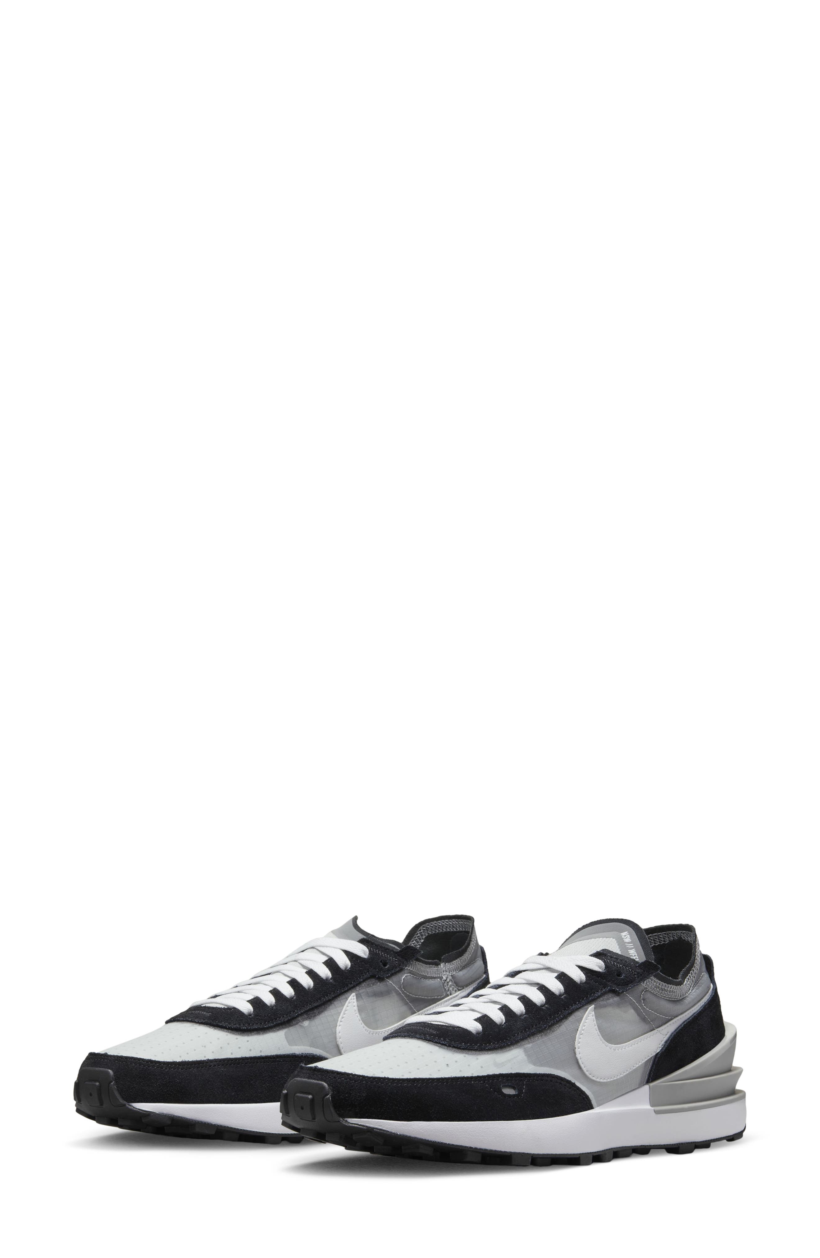 Nike Waffle One SE Sneaker (Men) | Nordstrom