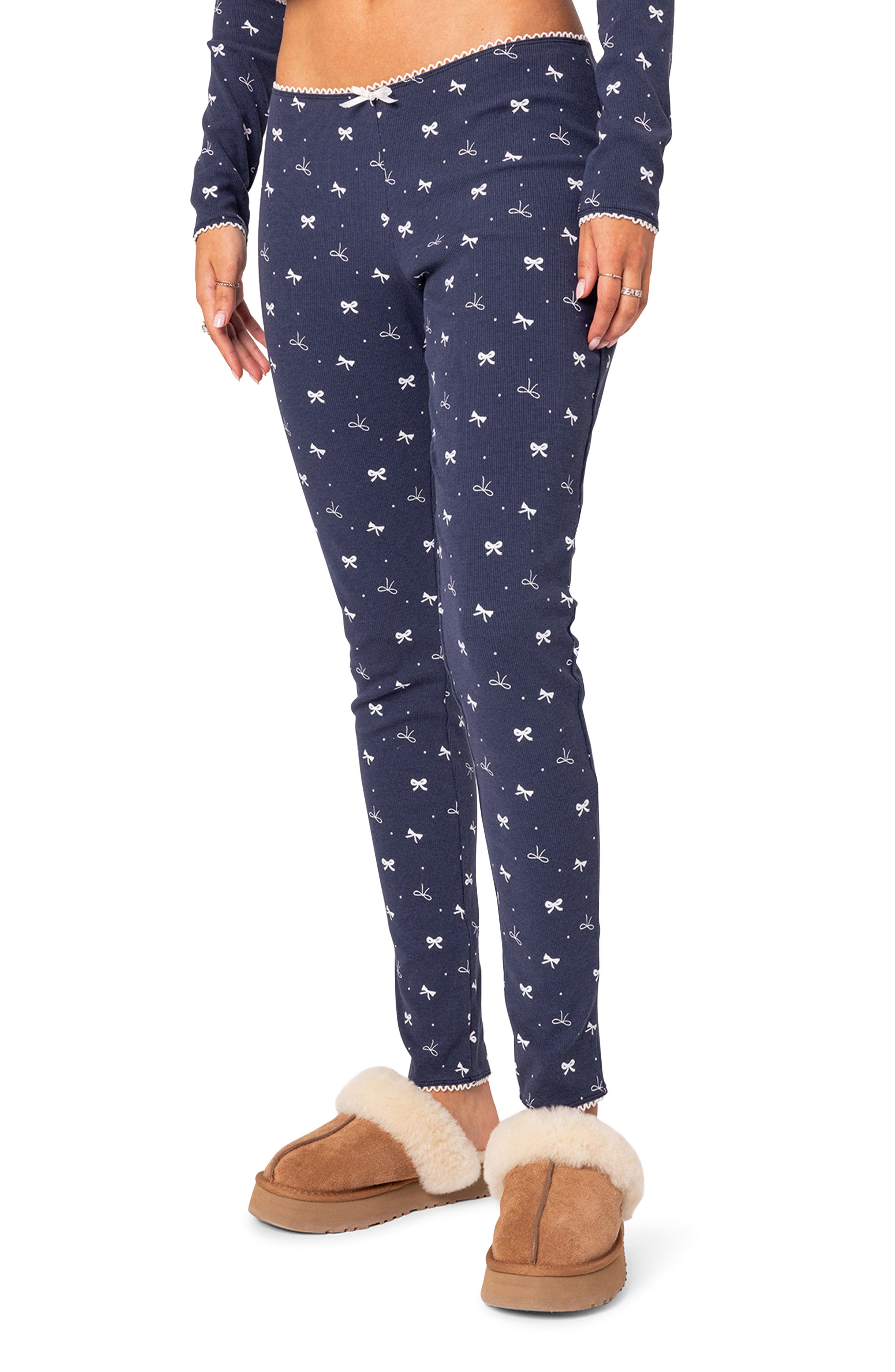 EDIKTED Bradley Bow Print Low Rise Pajama Pants in Navy | Smart Closet