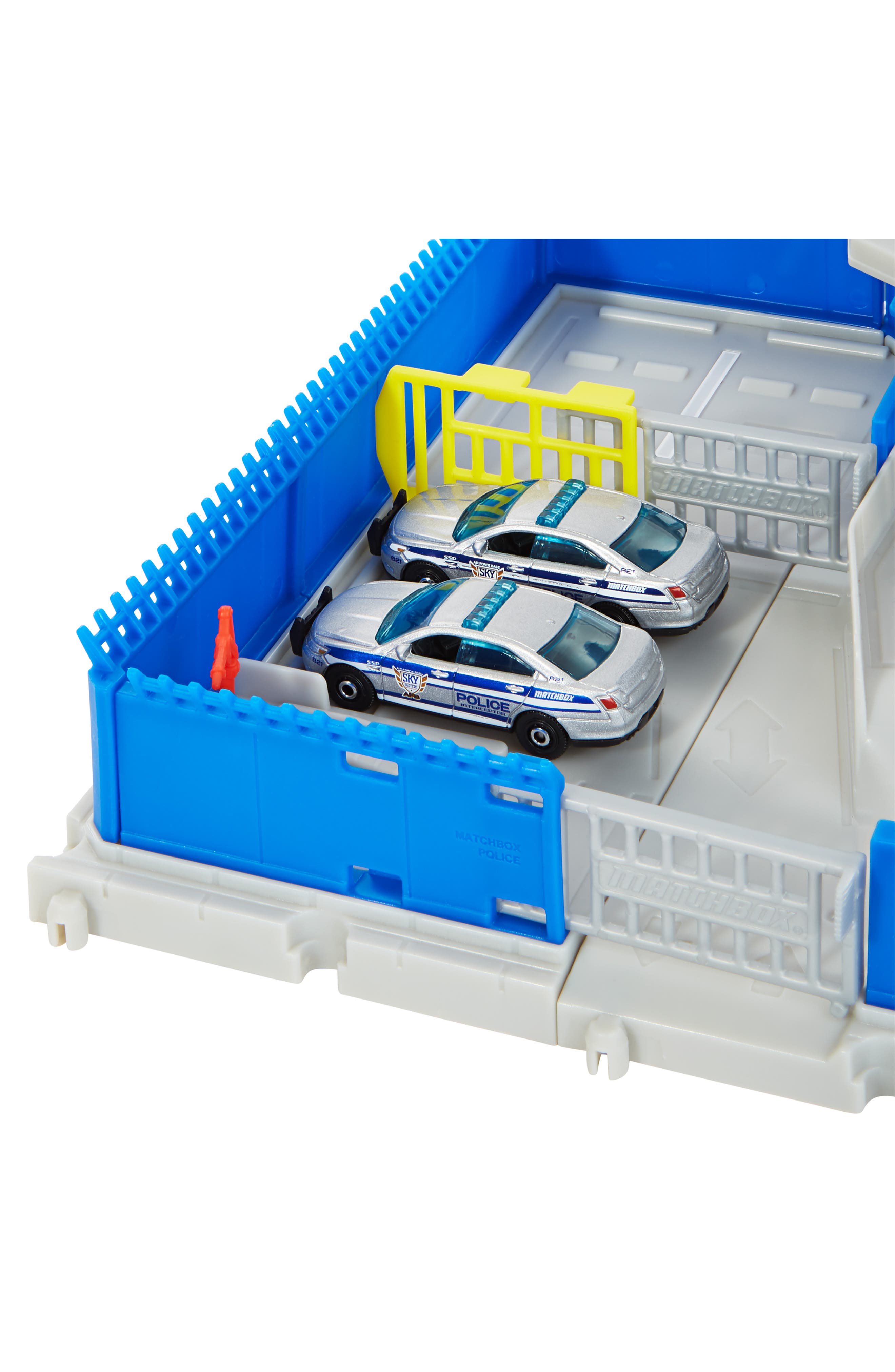 Mattel Matchbox Action Drivers Matchbox Police Station Dispatch Playset ...