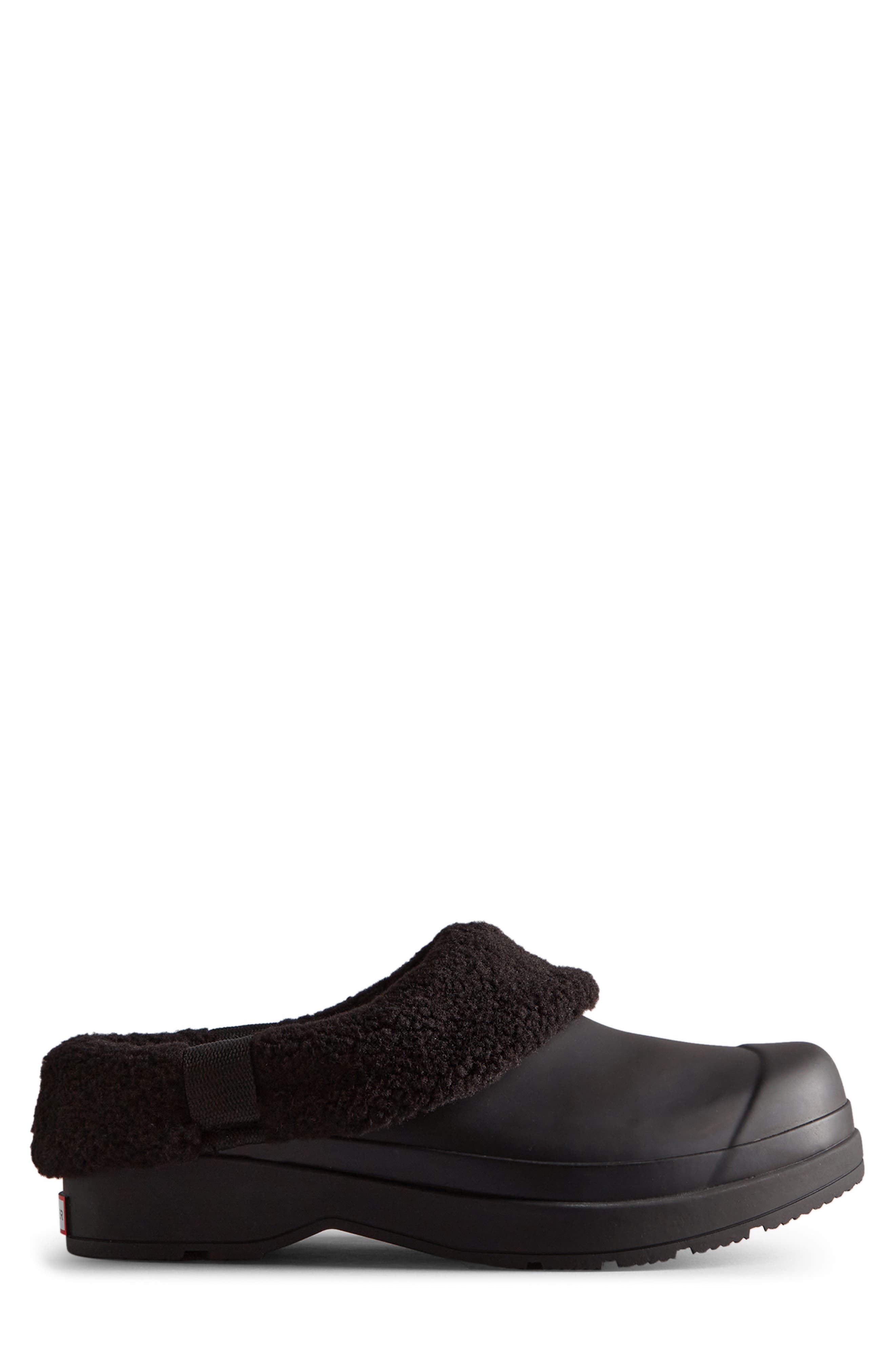 Hunter Play Waterproof Faux Shearling Clog in Black | Smart Closet