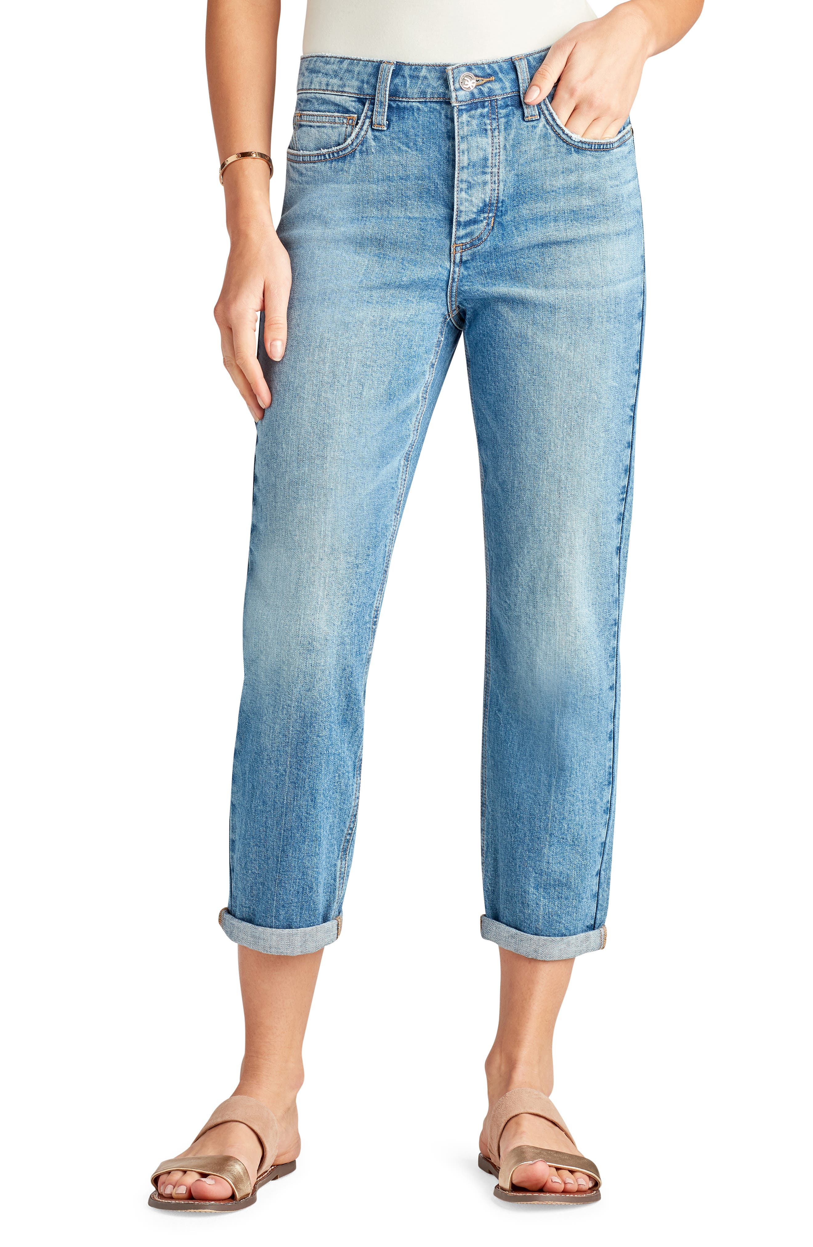 The Best Inseam Length for Petite Women