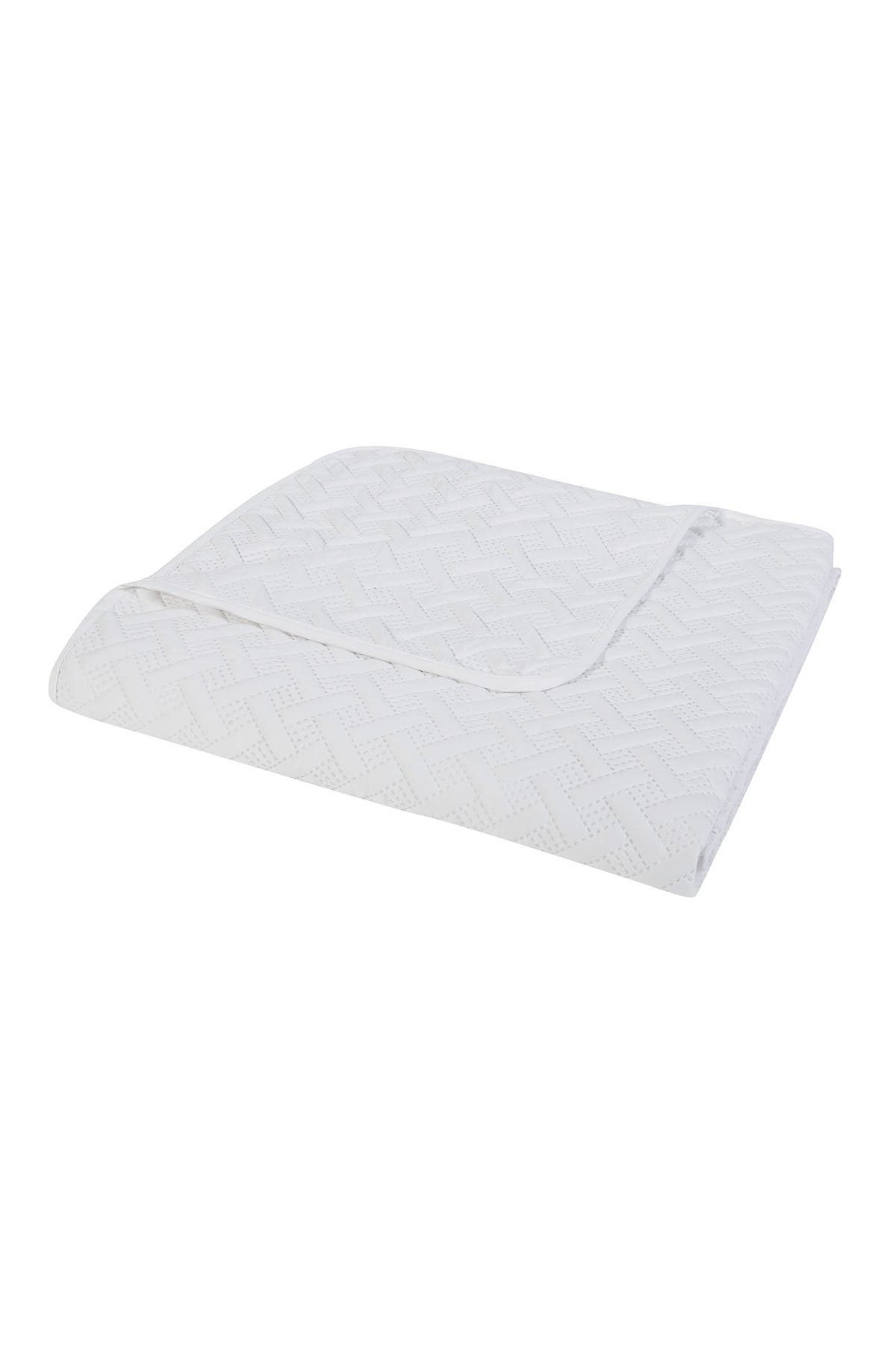 VCNY HOME Nina Embossed Basketweave Quilt Set - Full/Queen | Nordstromrack