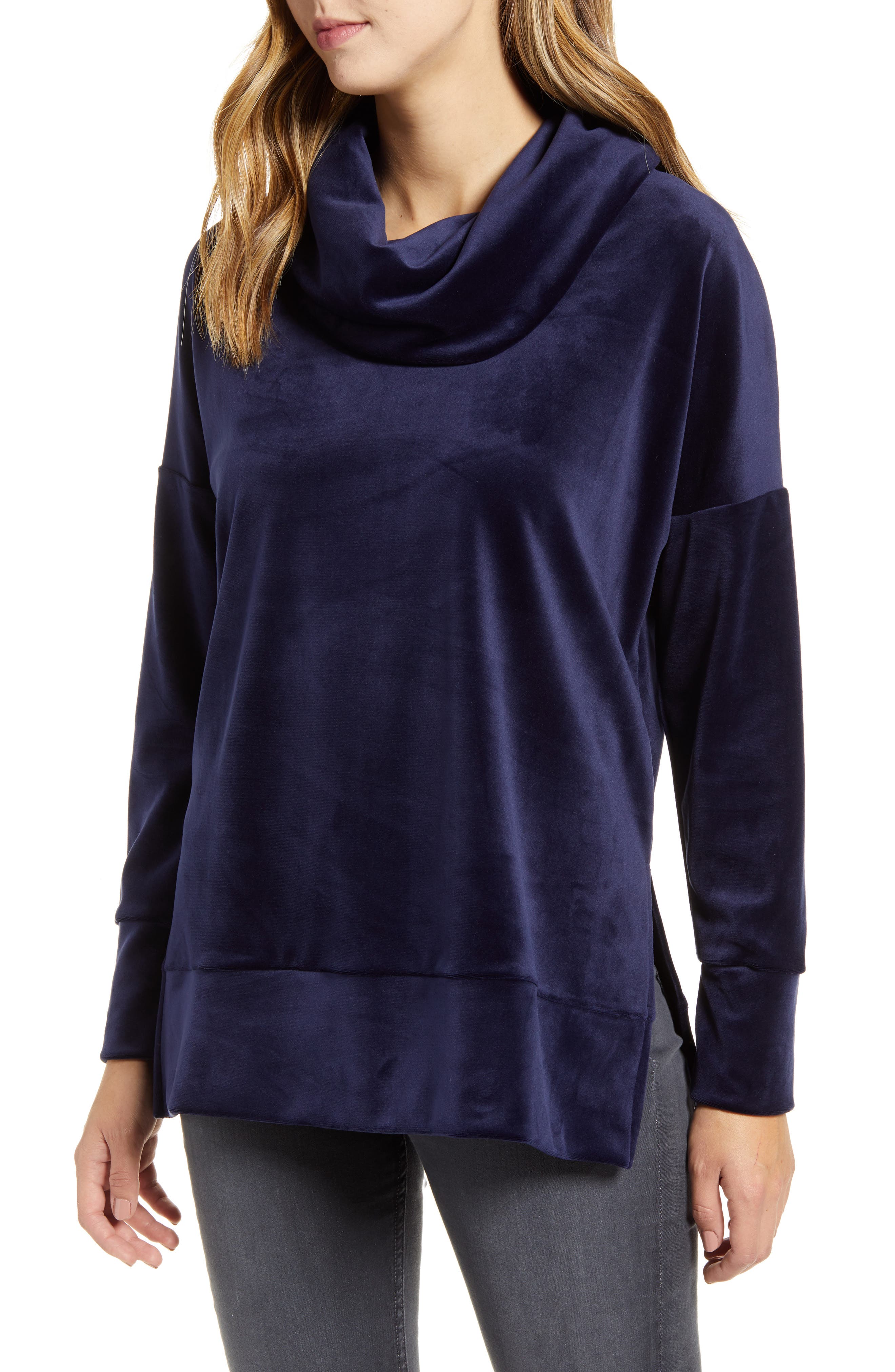 10 Velvet Tops for the Holidays