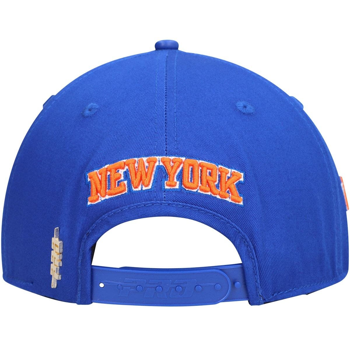 PRO STANDARD Men's Pro Standard Blue New York Knicks Drop Shadow Script ...
