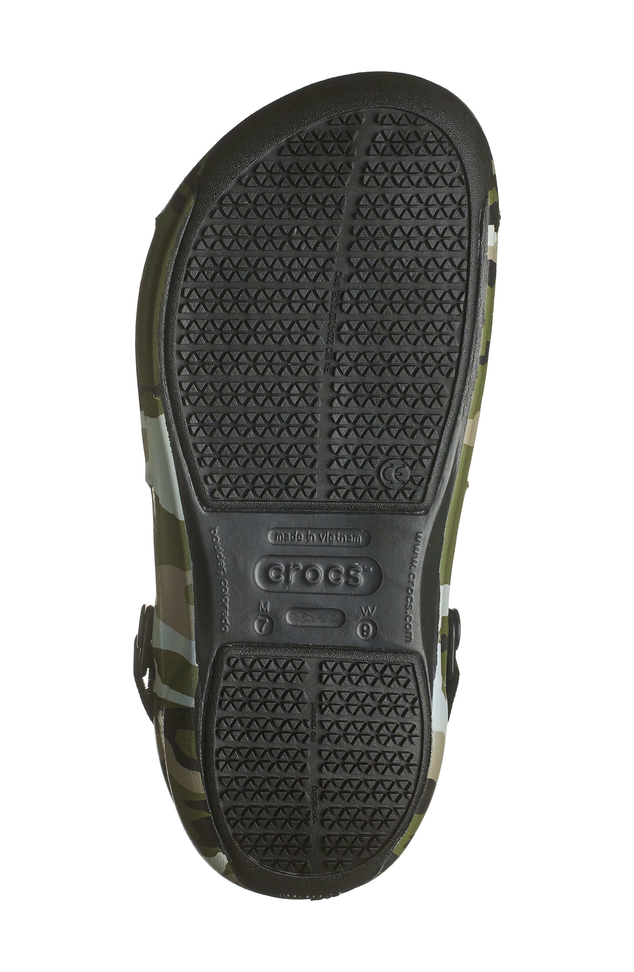 CROCS Gender Inclusive Waterproof Bistro Pro Camo Graphic Clog ...
