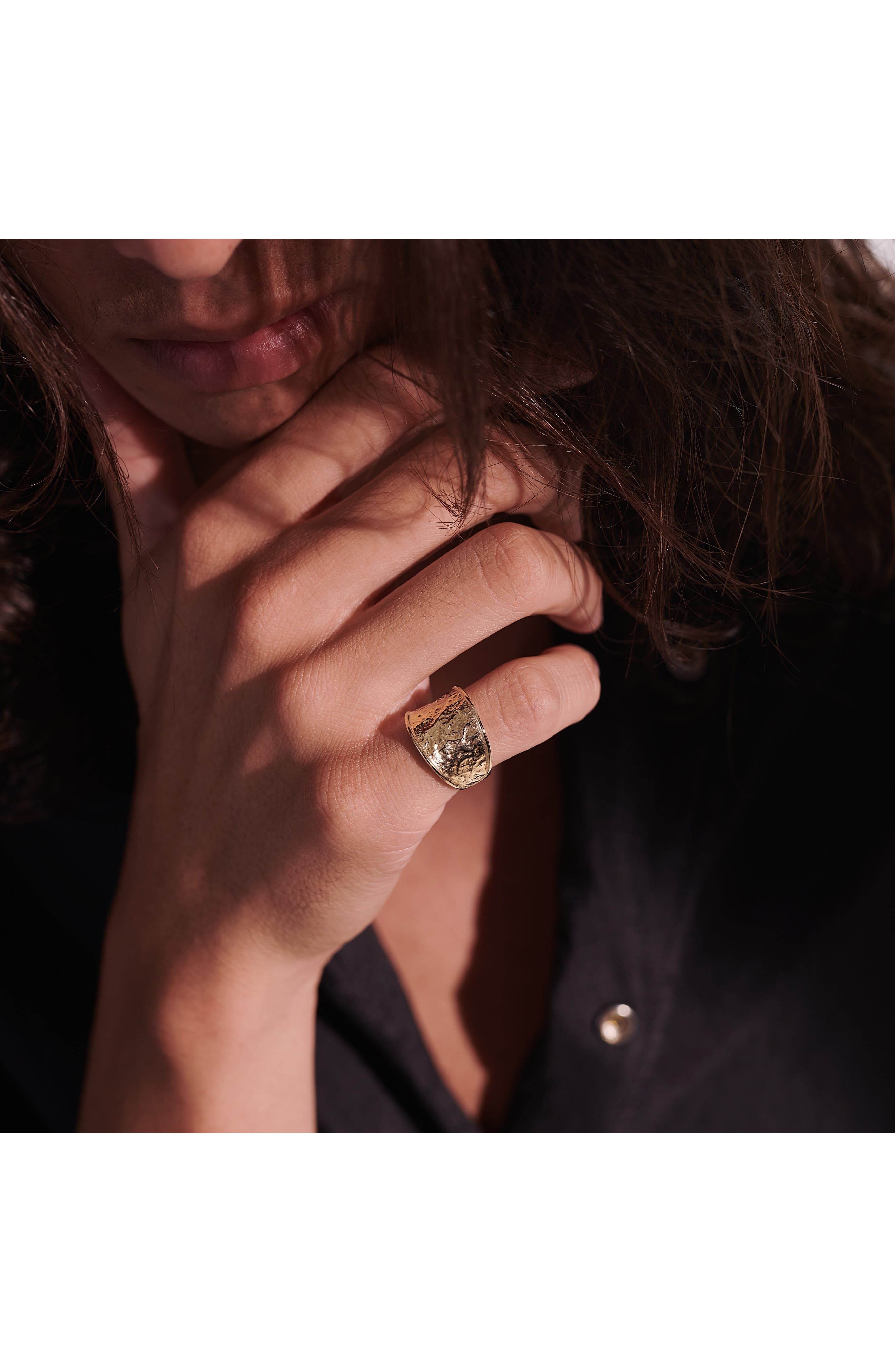 John Hardy Classic Chain Reticulated Saddle Ring | Nordstrom