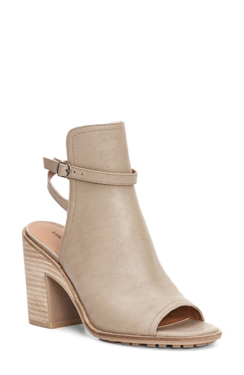 Women's Lucky Brand Sandals and Flip-Flops | Nordstrom