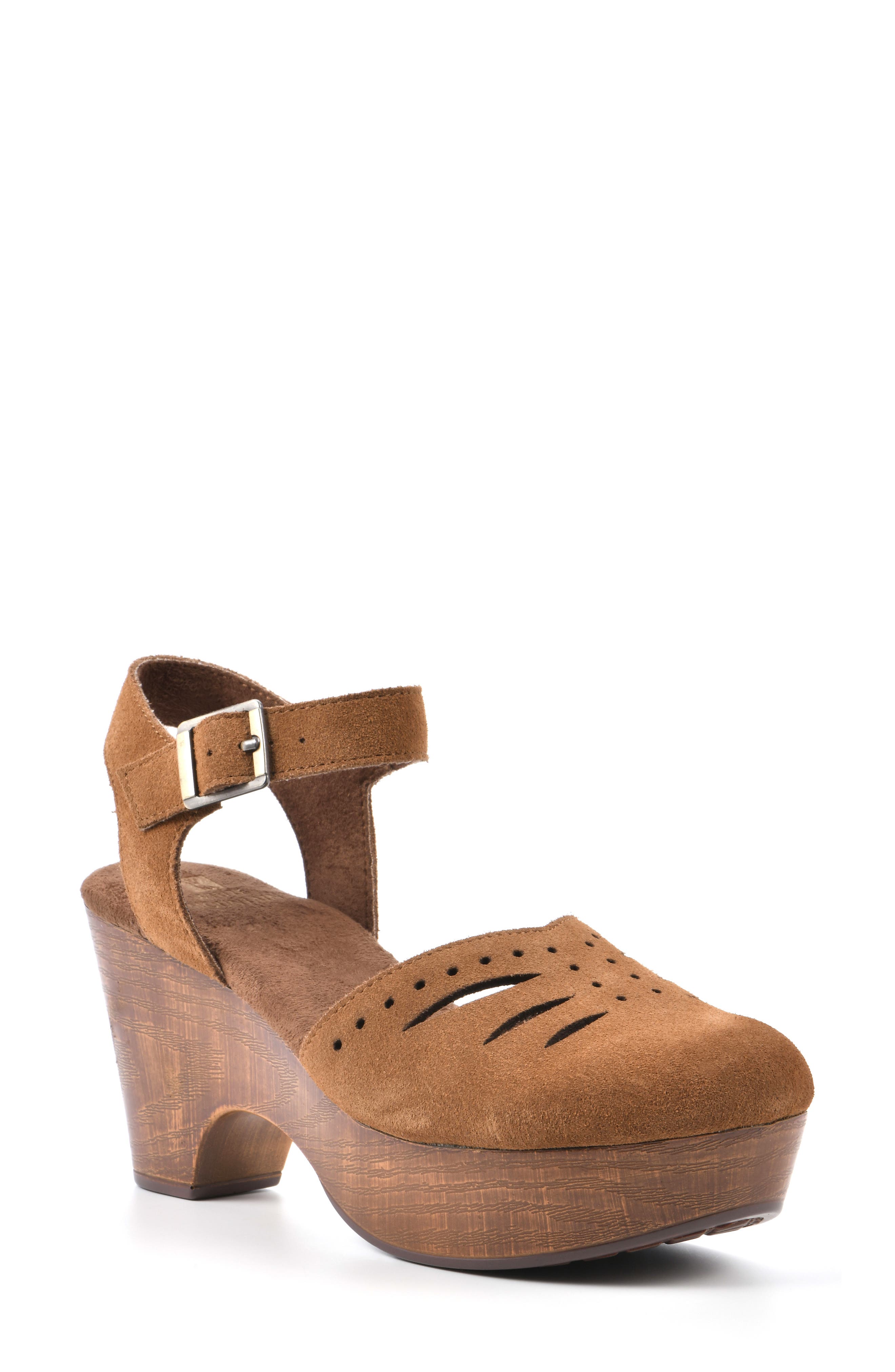 White Mountain Footwear Cassidy Platform Clog (Women) | Nordstromrack