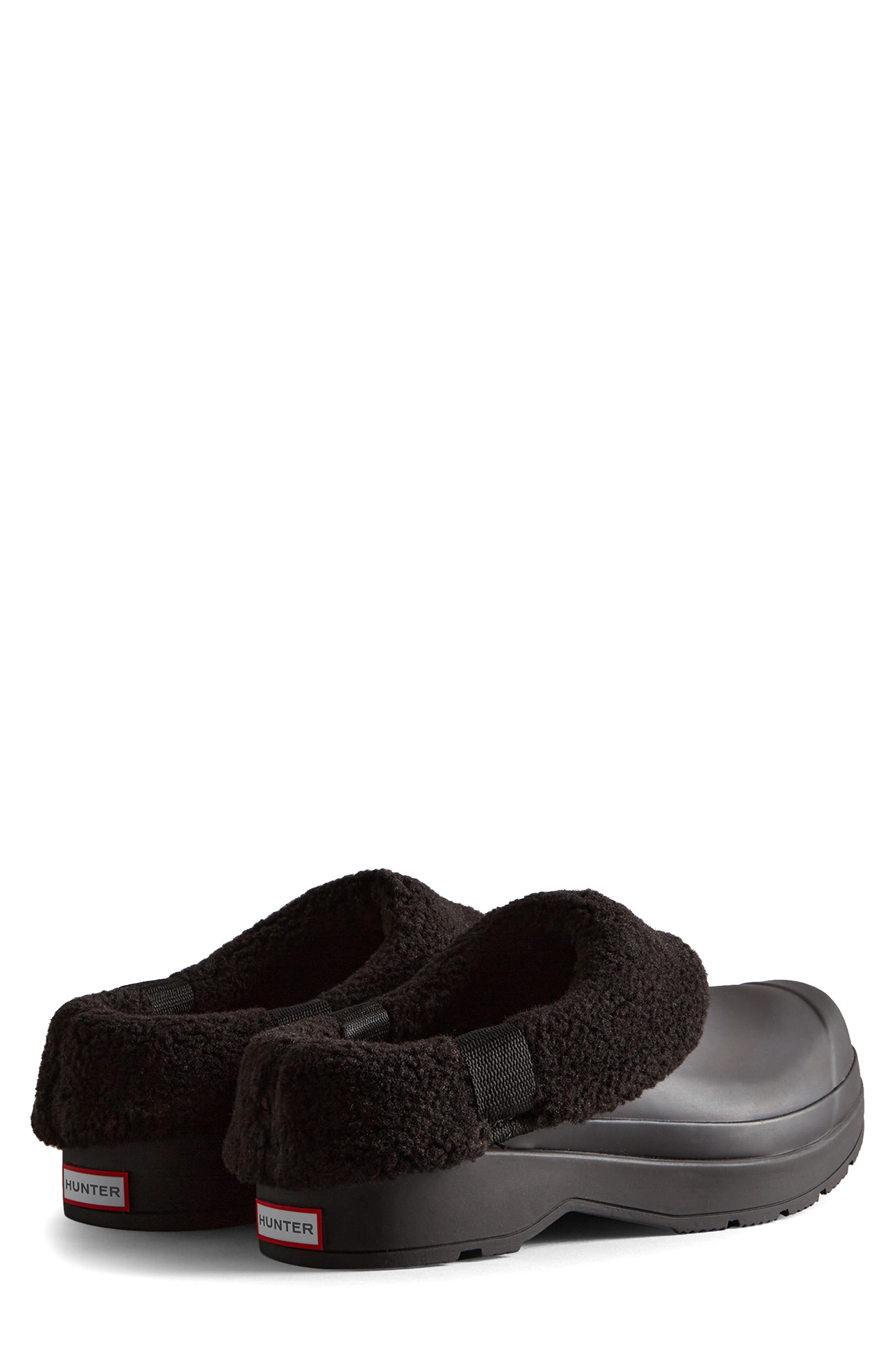 Hunter Play Waterproof Faux Shearling Clog in Black | Smart Closet