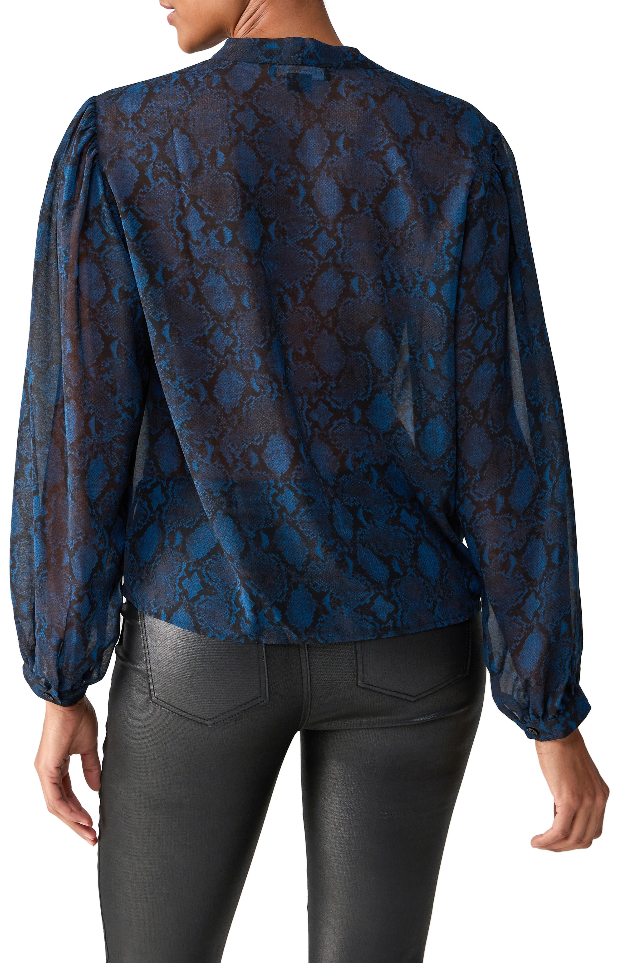 Sanctuary Camera Pose Blouse | Smart Closet
