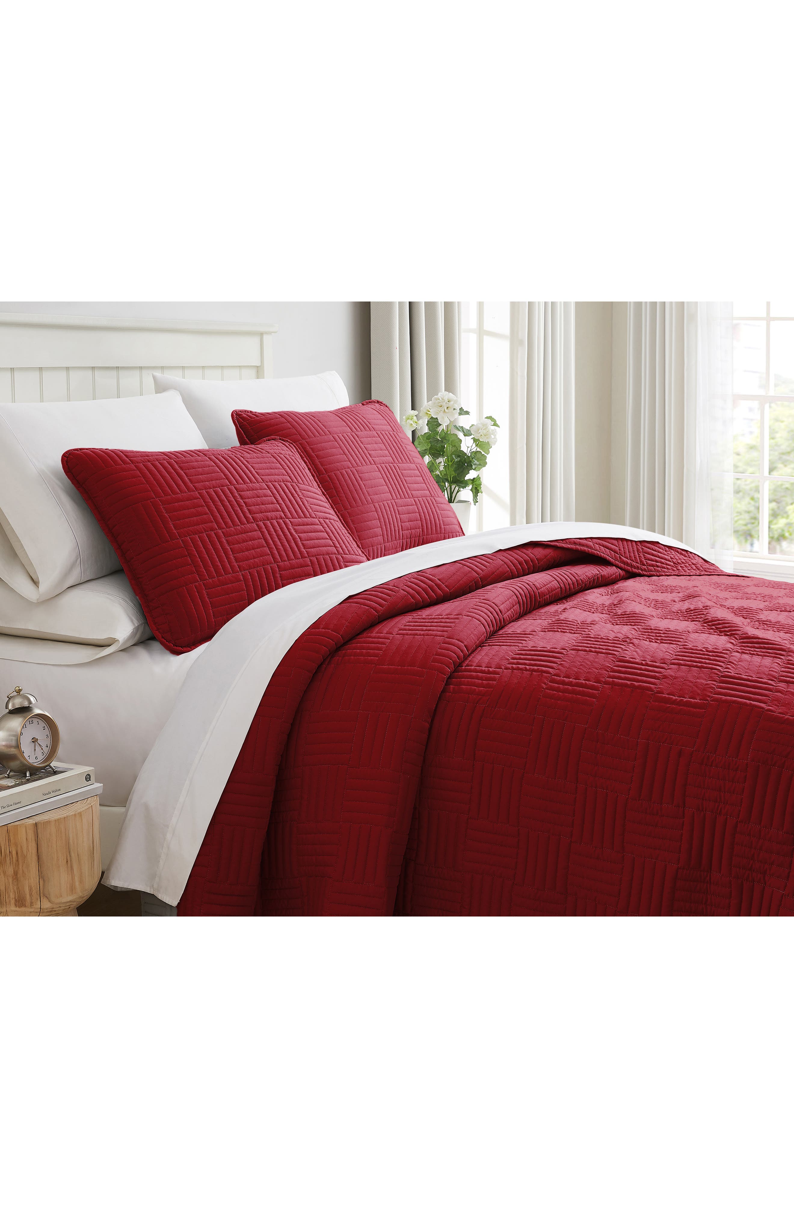 SOUTHSHORE FINE LINENS Grid Oversized Quilt Set | Nordstromrack