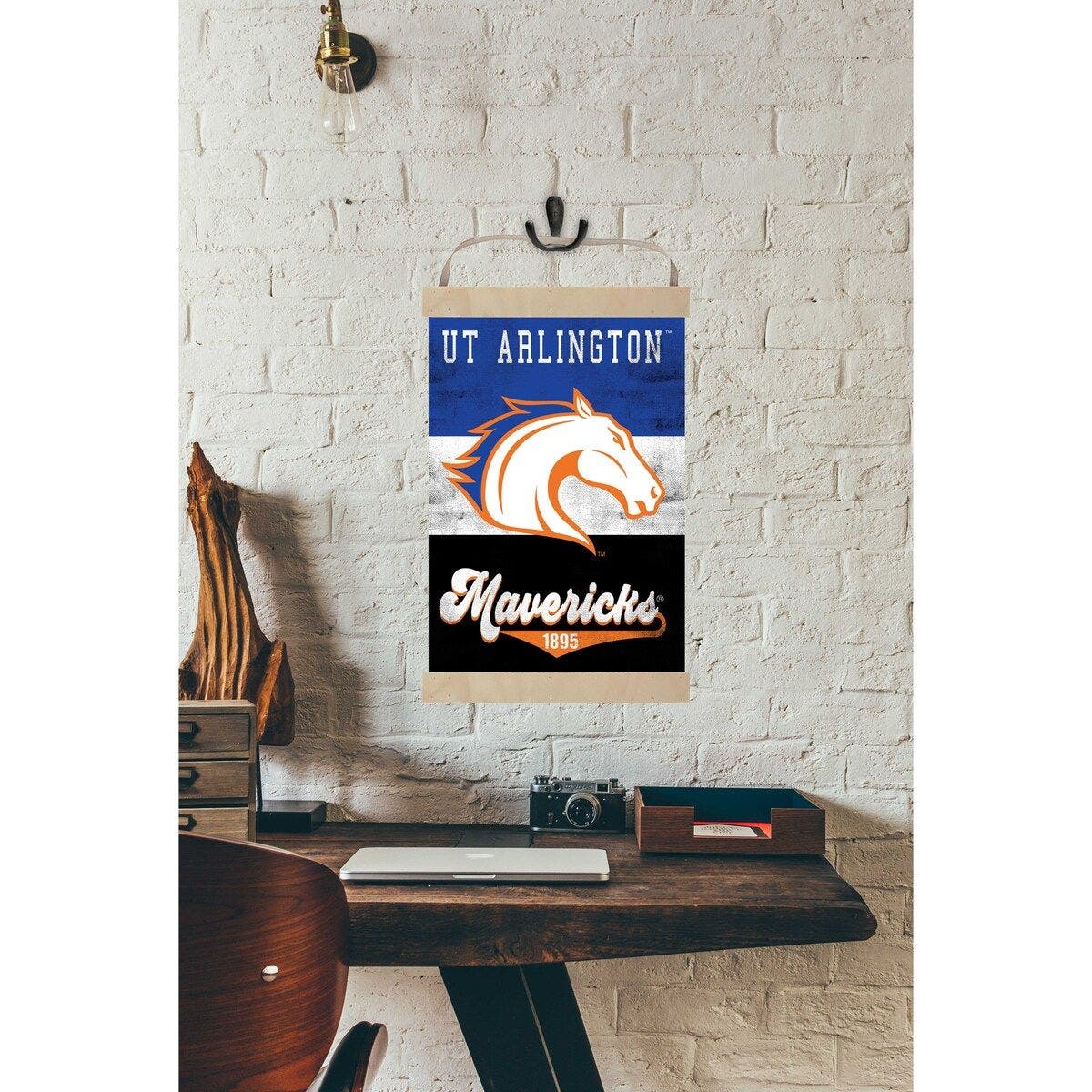 JARDINE UT Arlington Mavericks 12'' x 20'' Retro Logo Banner Sign ...