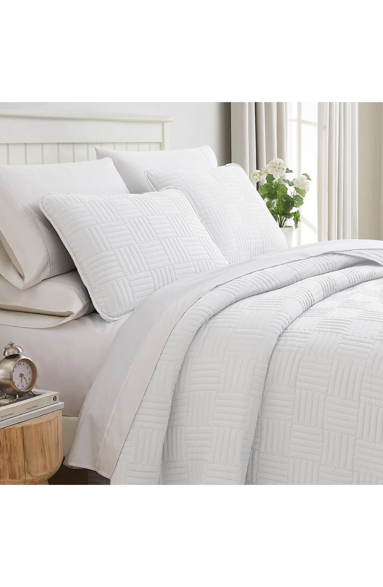 SOUTHSHORE FINE LINENS Grid Oversized Quilt Set | Nordstromrack