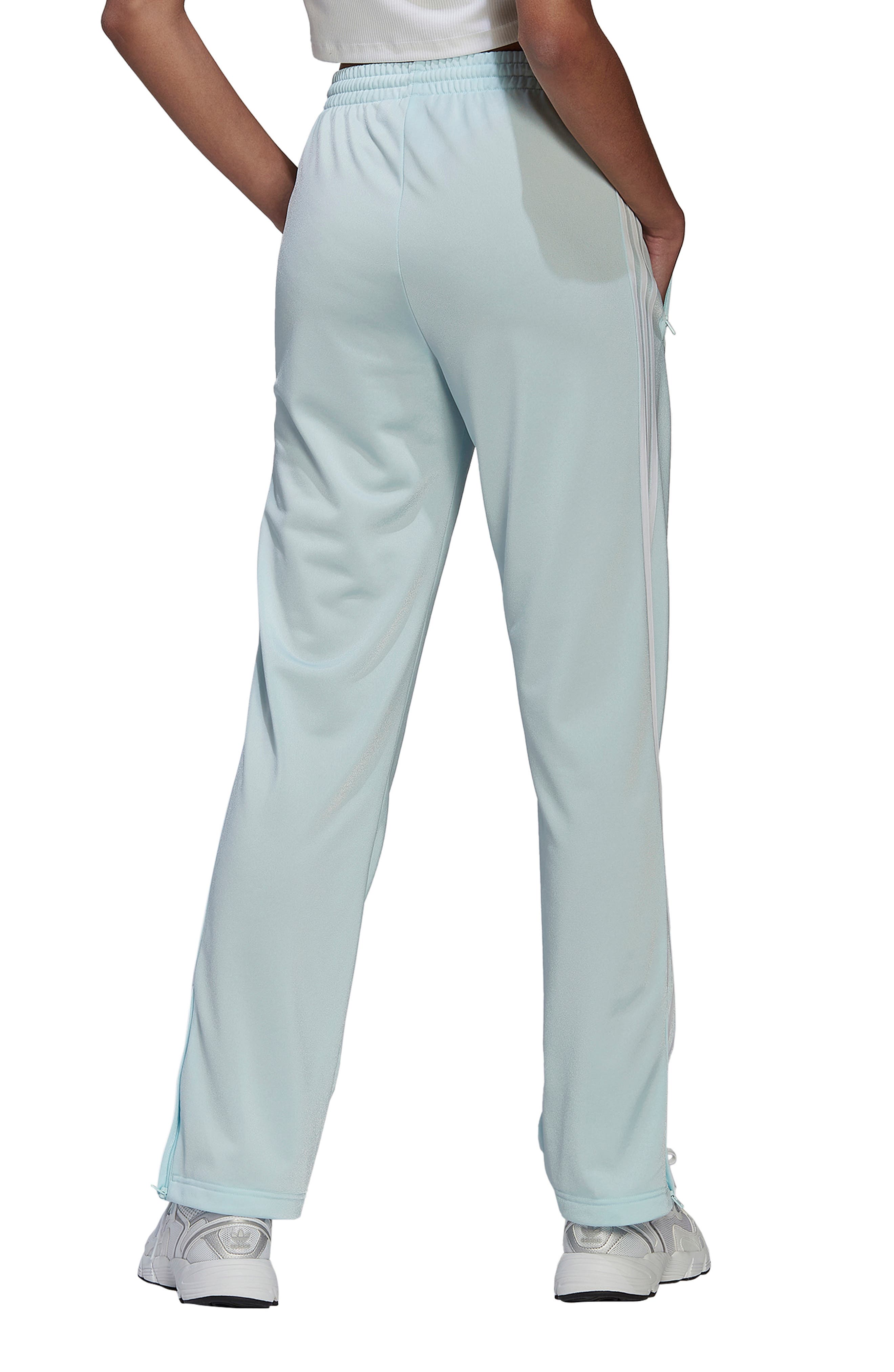 Conclusion convergence jump in adidas originals firebird dark blue ...