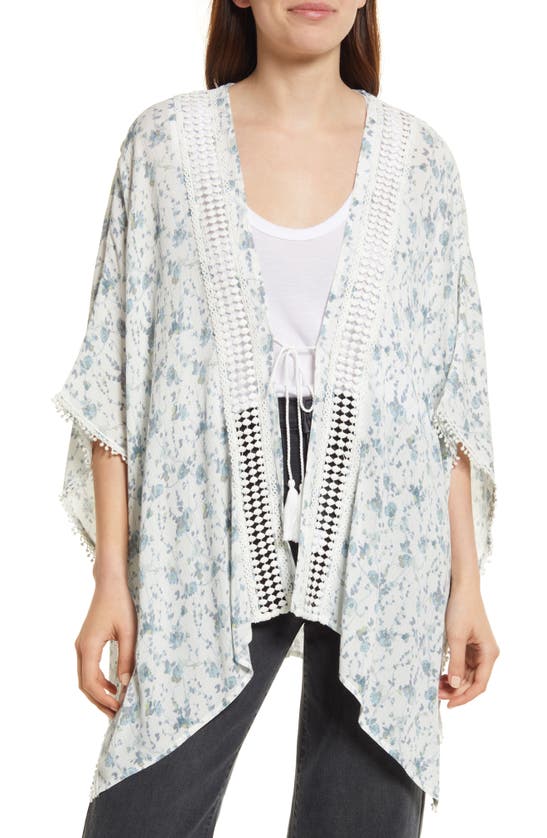 Treasure & Bond Lace Trim Ruana In Ivory Drooping Florals | ModeSens