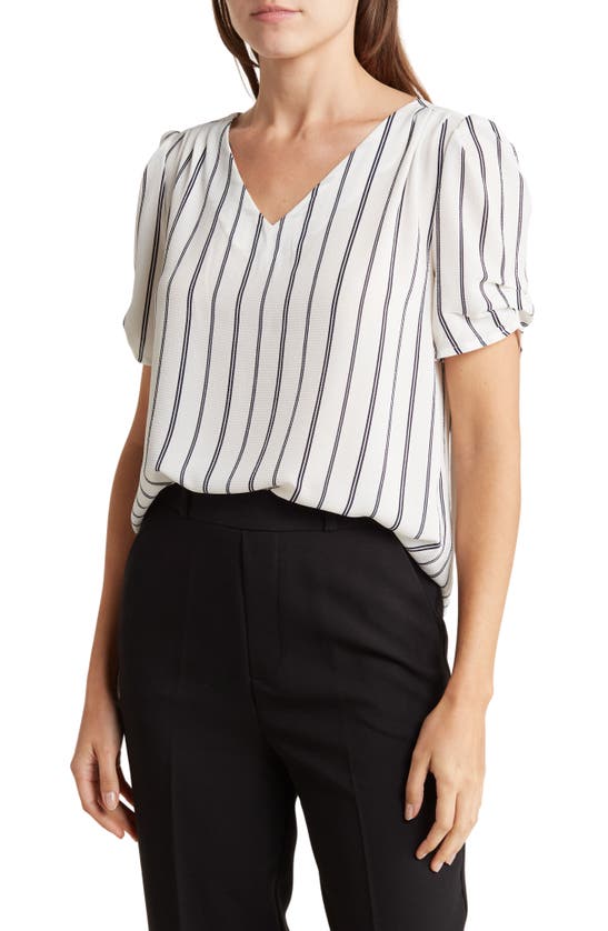 Adrianna Papell Printed V-neck Ruched Sleeve Pebble Crepe Top In Ivory ...