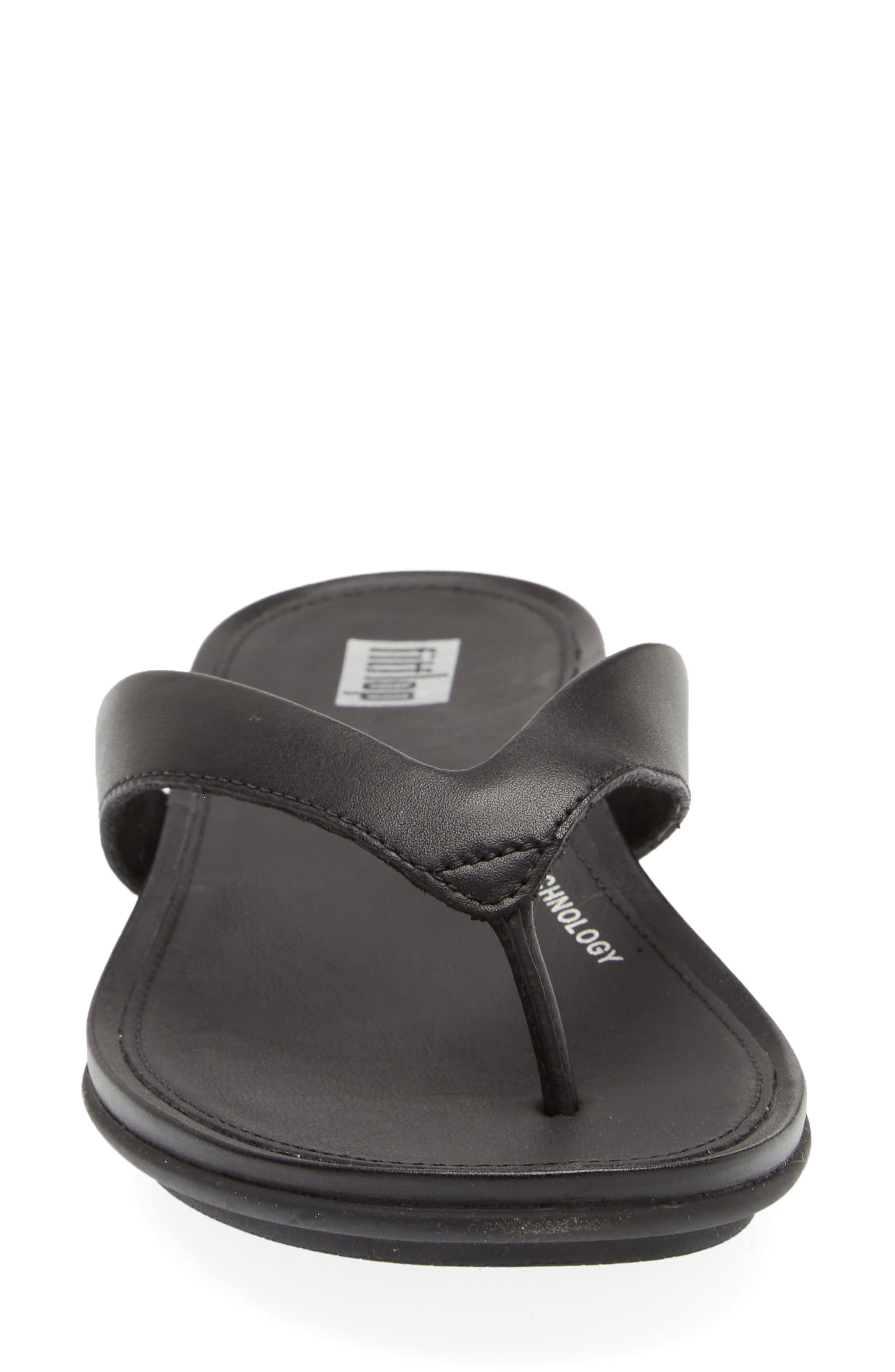 FitFlop Gracie Flip Flop in All Black | Smart Closet