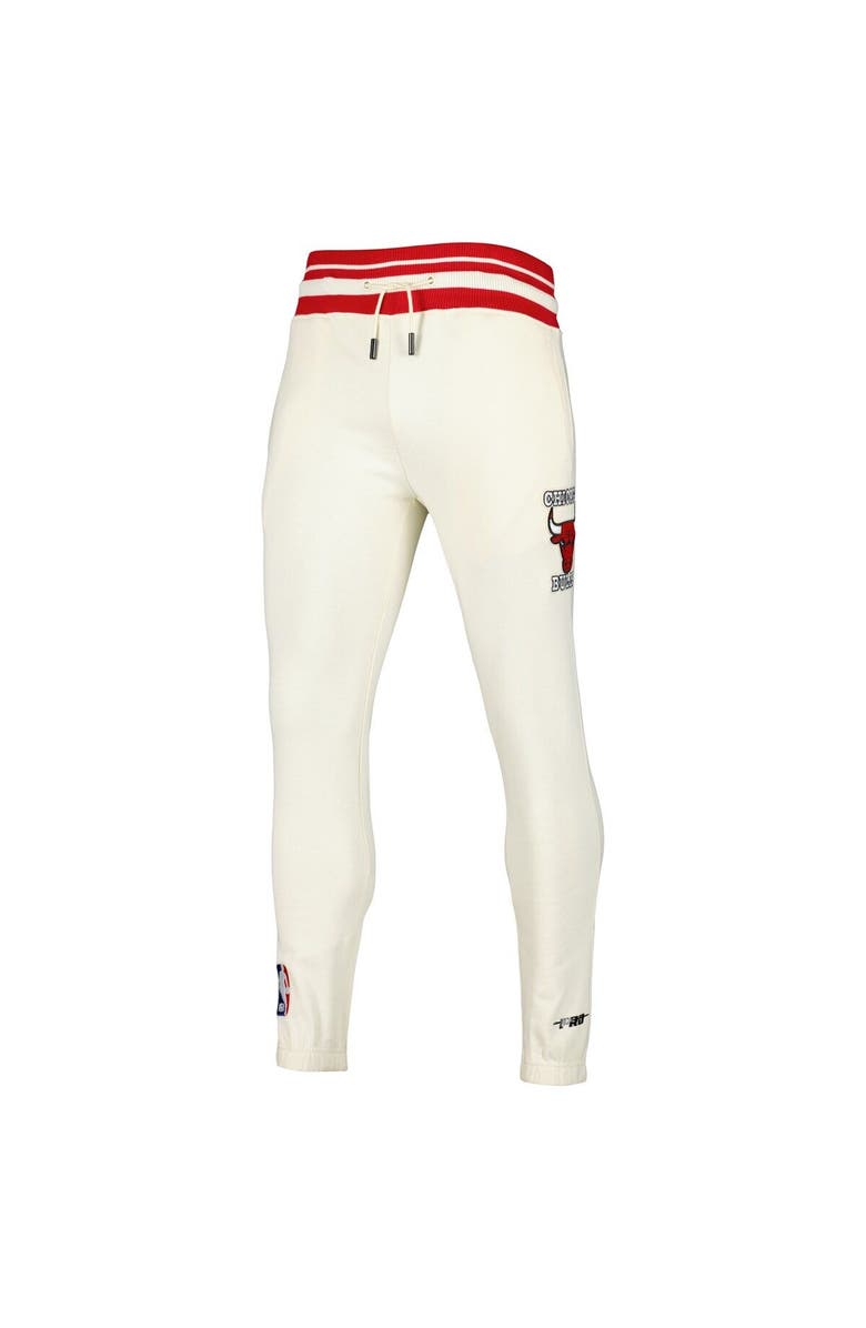 PRO STANDARD Men's Pro Standard Cream Chicago Bulls Retro Classic ...
