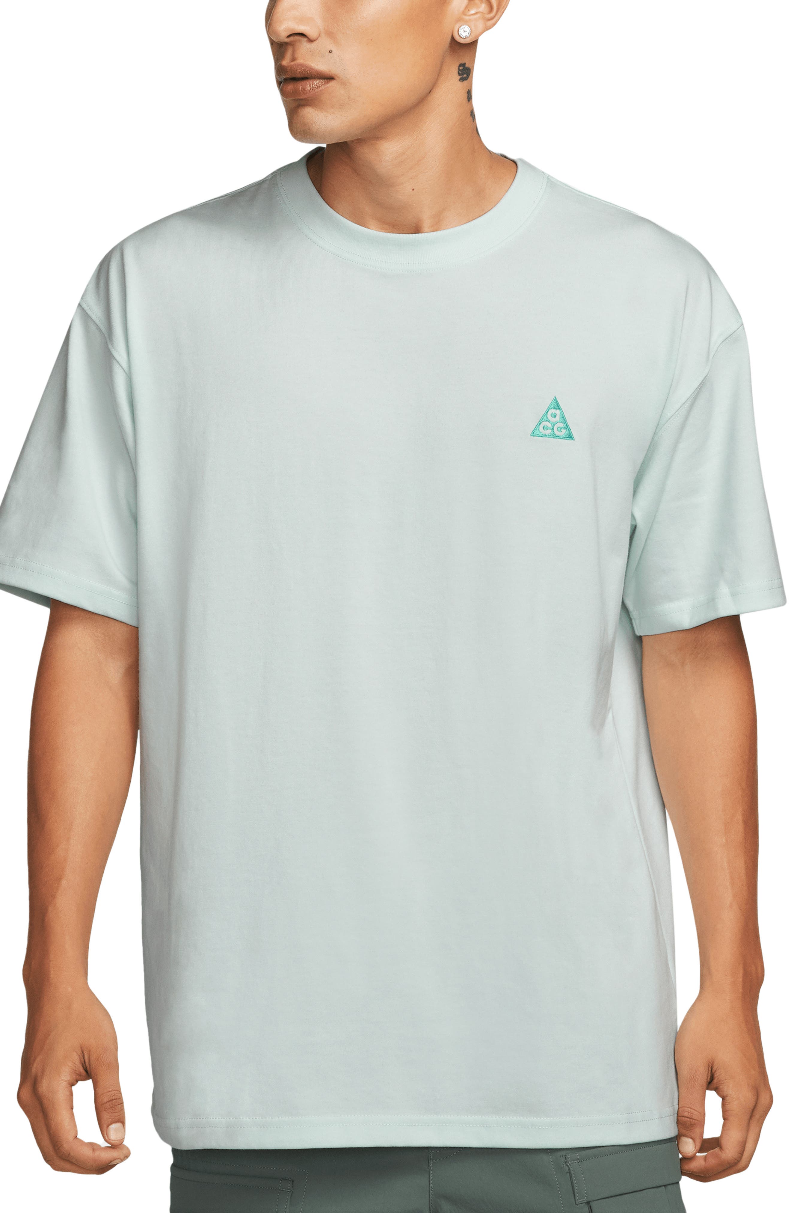 Nike ACG Performance T-Shirt in Gridiron | Smart Closet
