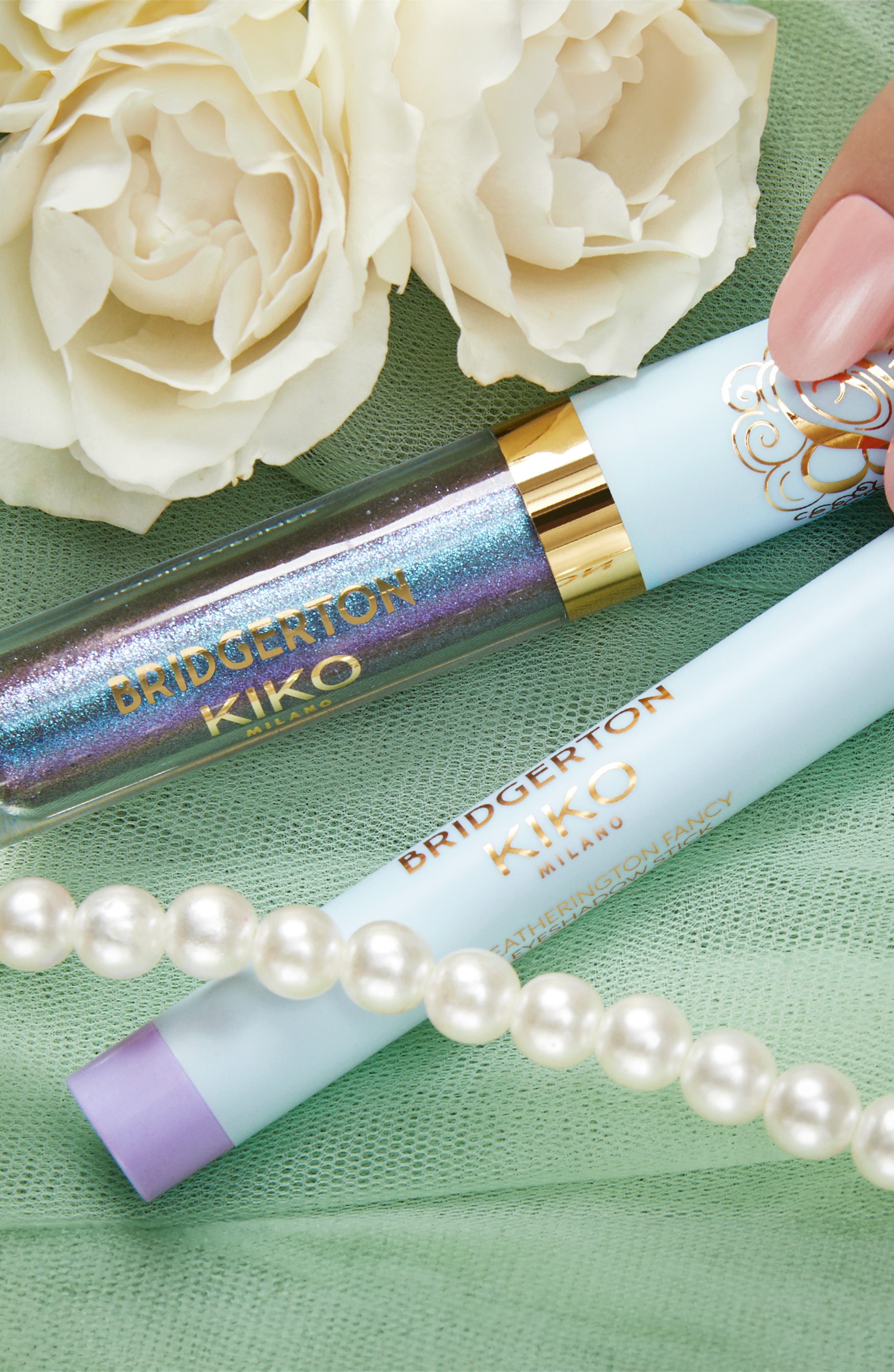 KIKO MILANO x Bridgerton Ballroom Bling Liquid Eyeliner in Hydrangea ...