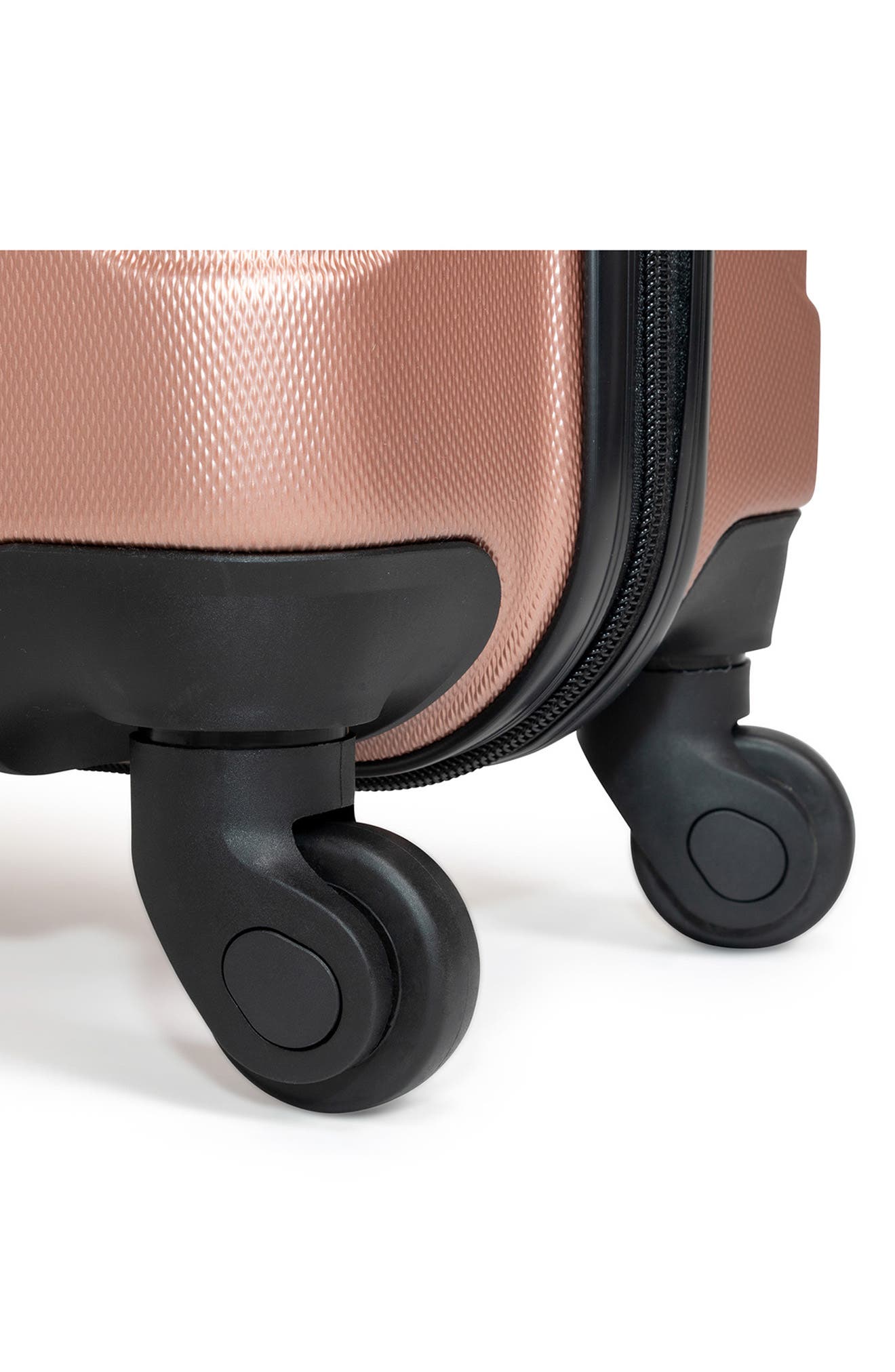 Kenneth Cole Reaction Out of Bounds 20" Lightweight Hardside 4-Wheel ...