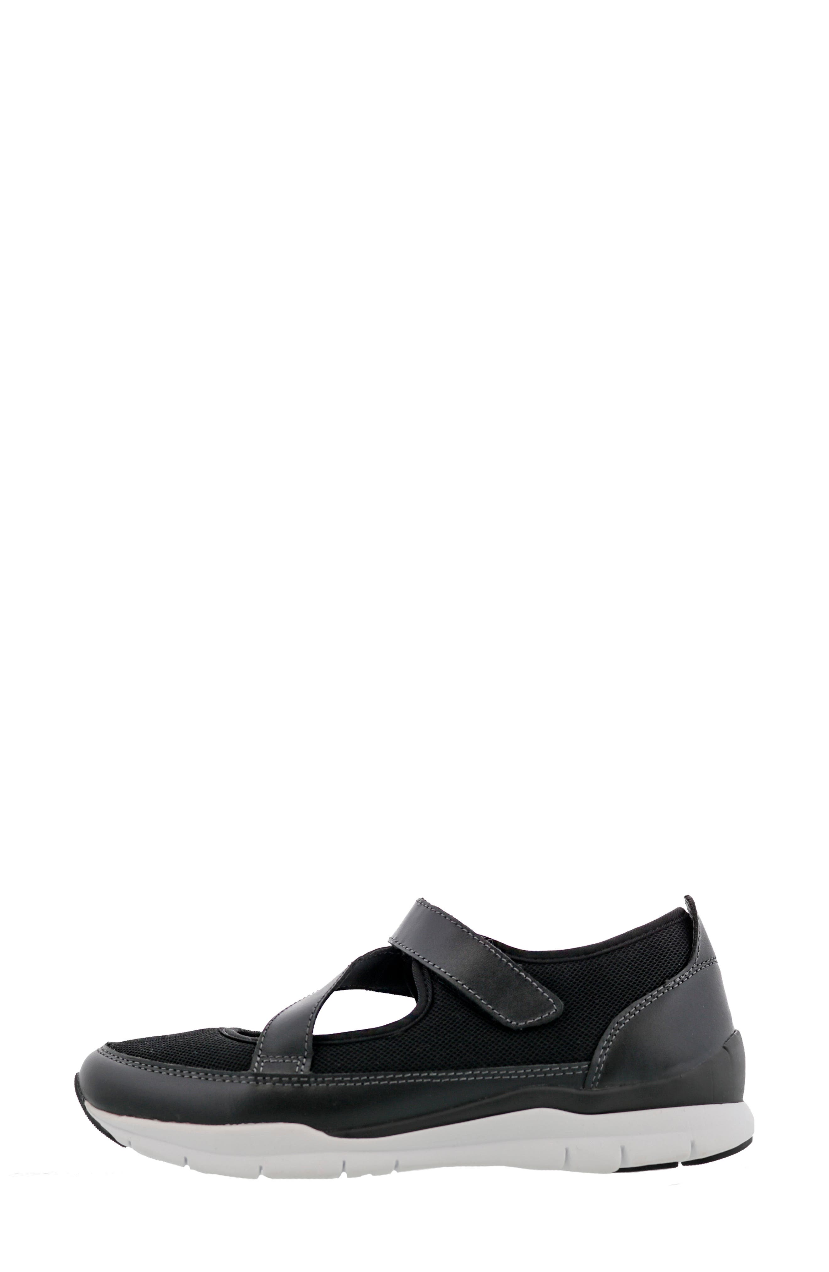Ros Hommerson Findlay Slip-On Shoe (Women) | Nordstromrack