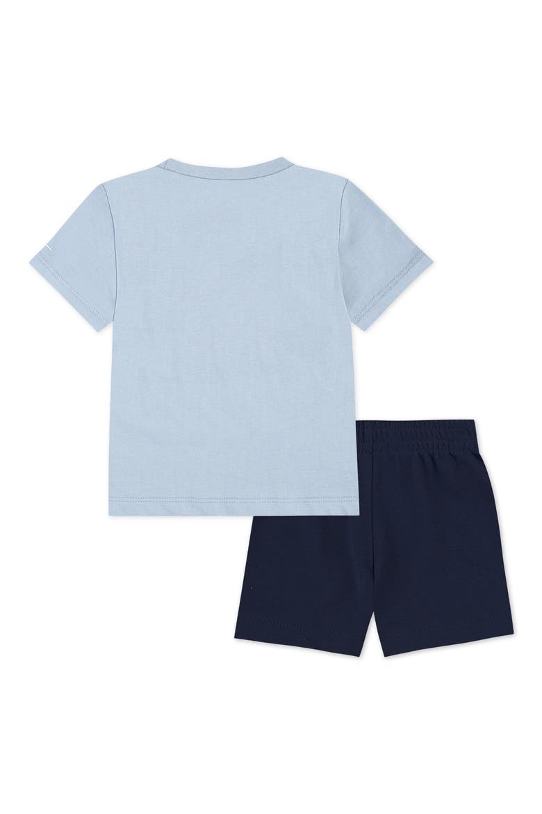 Gradient Logo Graphic T-Shirt & Shorts Set (Men) | Nordstromrack