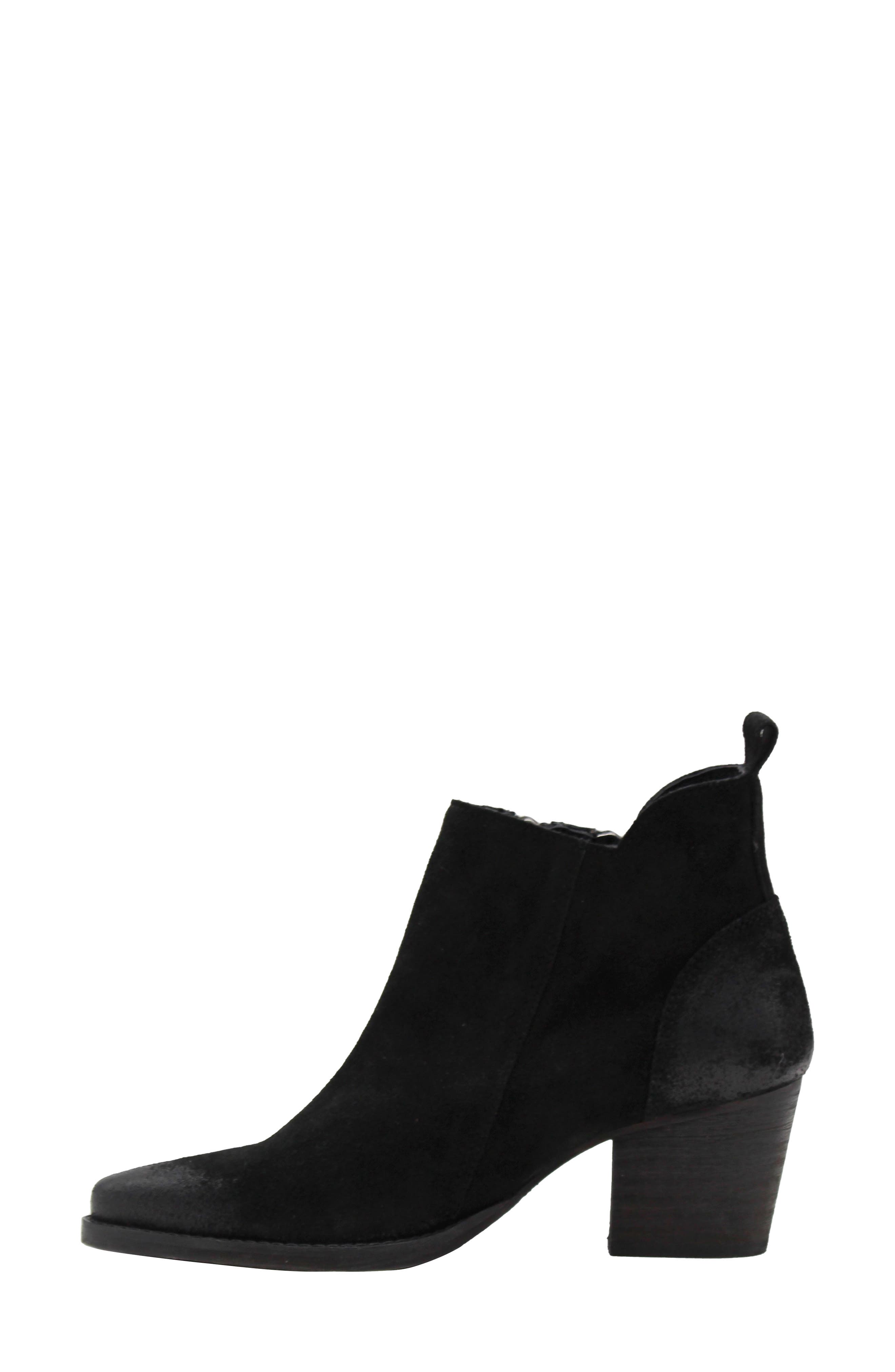 Volatile Bandit Ankle Bootie (Women) | Nordstromrack