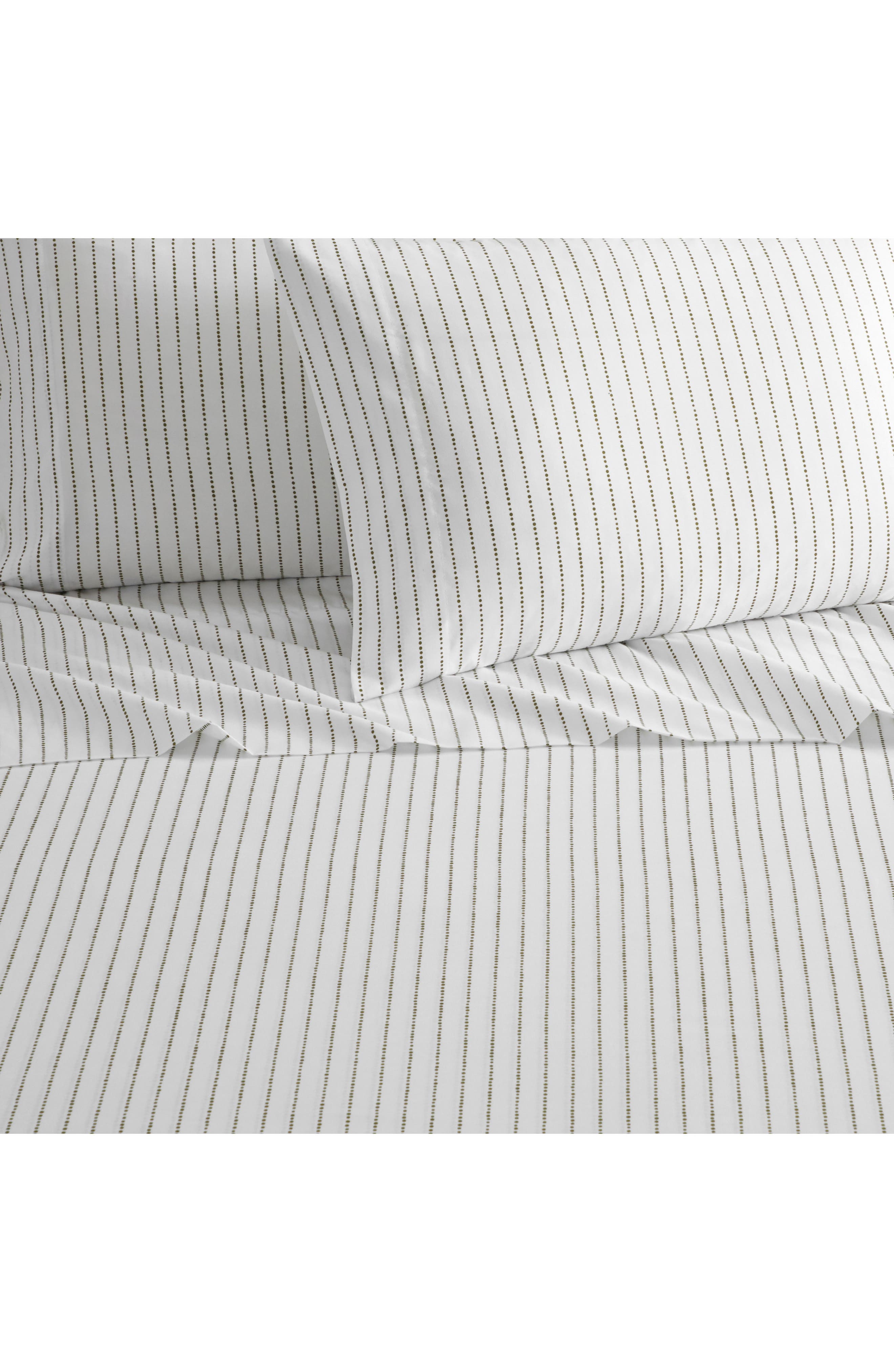 CHIC Karley White & Green Dot Microfiber Sheet Set - King Size ...