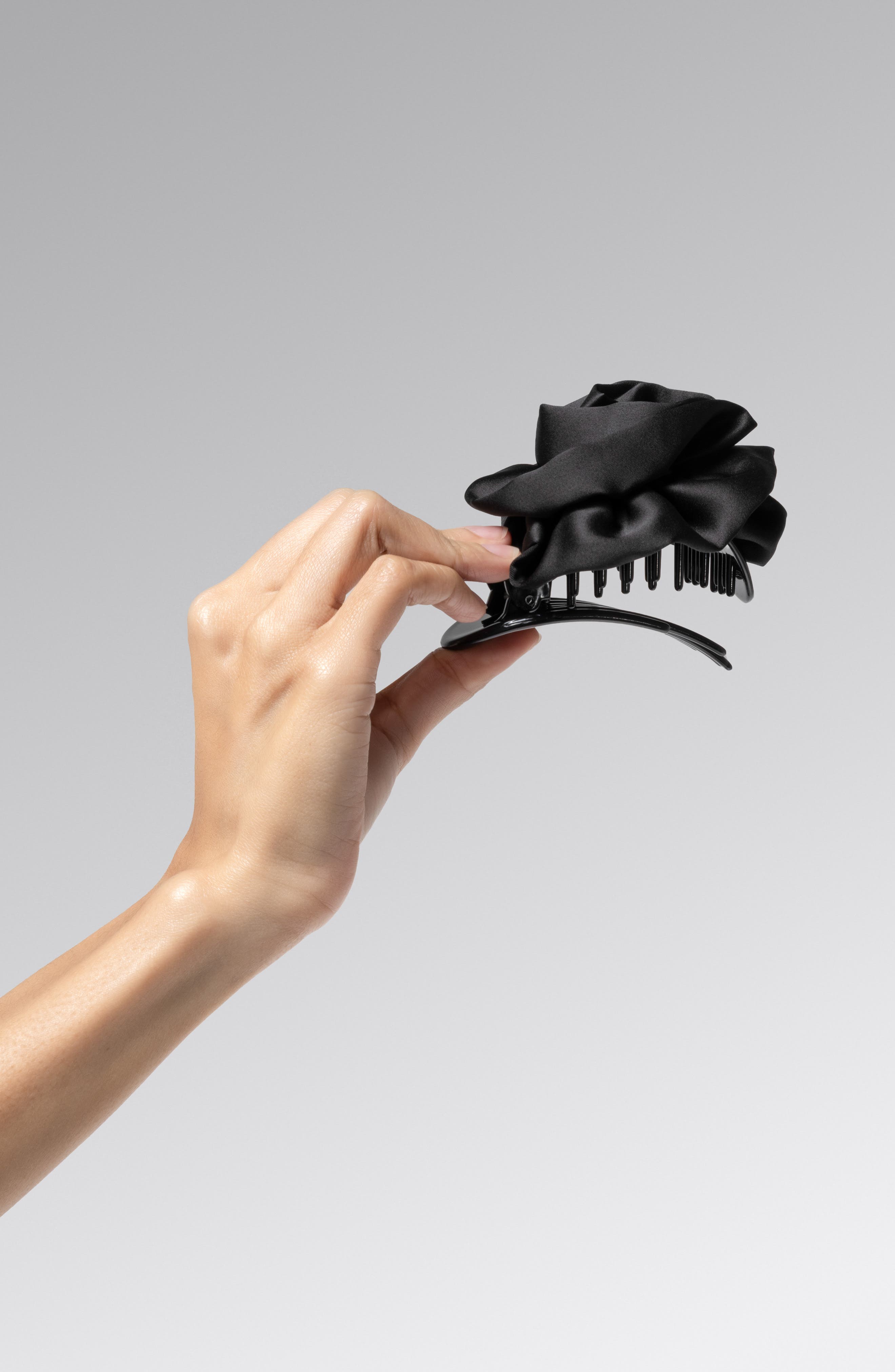 Kitsch Rosette Cloud Hair Clip | Nordstromrack