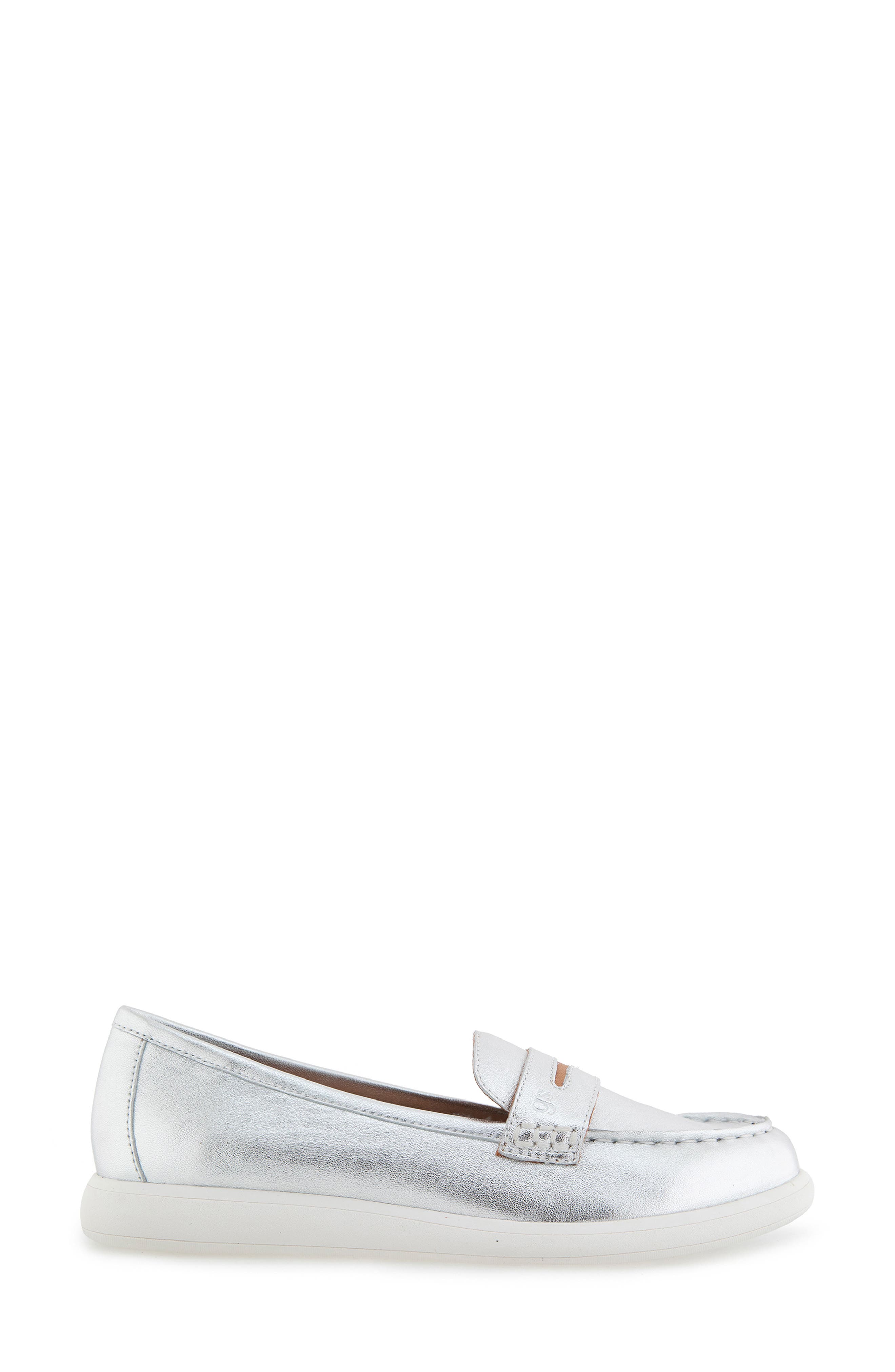 Bailey Metallic Penny Loafer (Women) | Nordstromrack