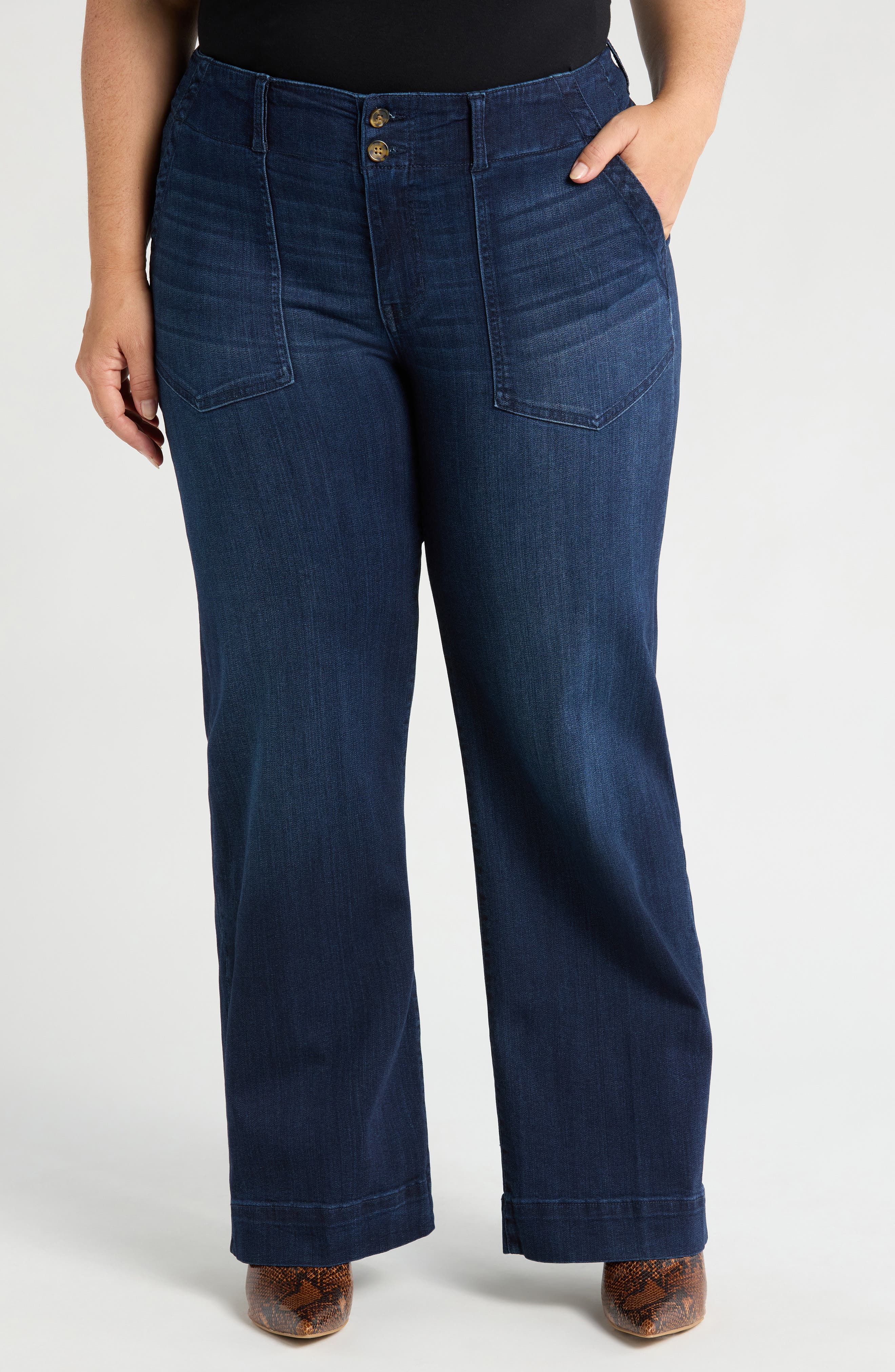 Liverpool Los Angeles Hannah Patch Pocket Flare Jeans | Nordstrom