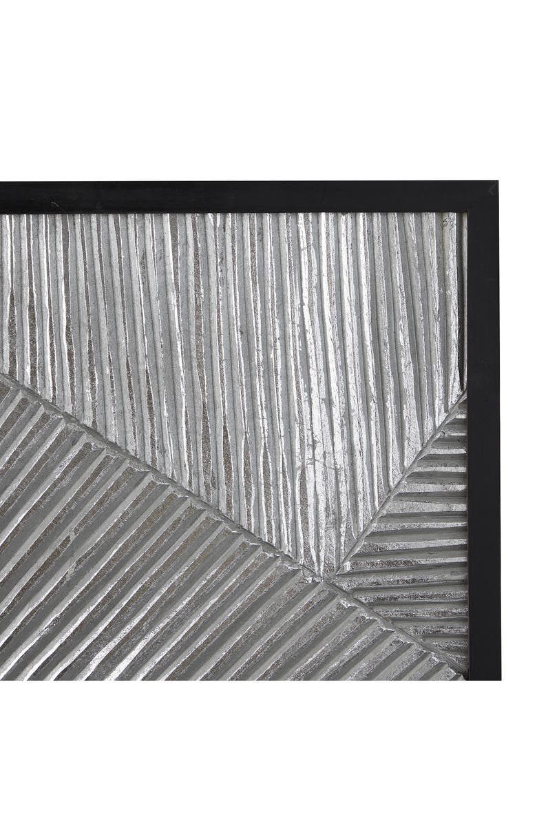 VIVIAN LUNE HOME Silvertone Wood Carved Radial Geometric Wall Decor ...