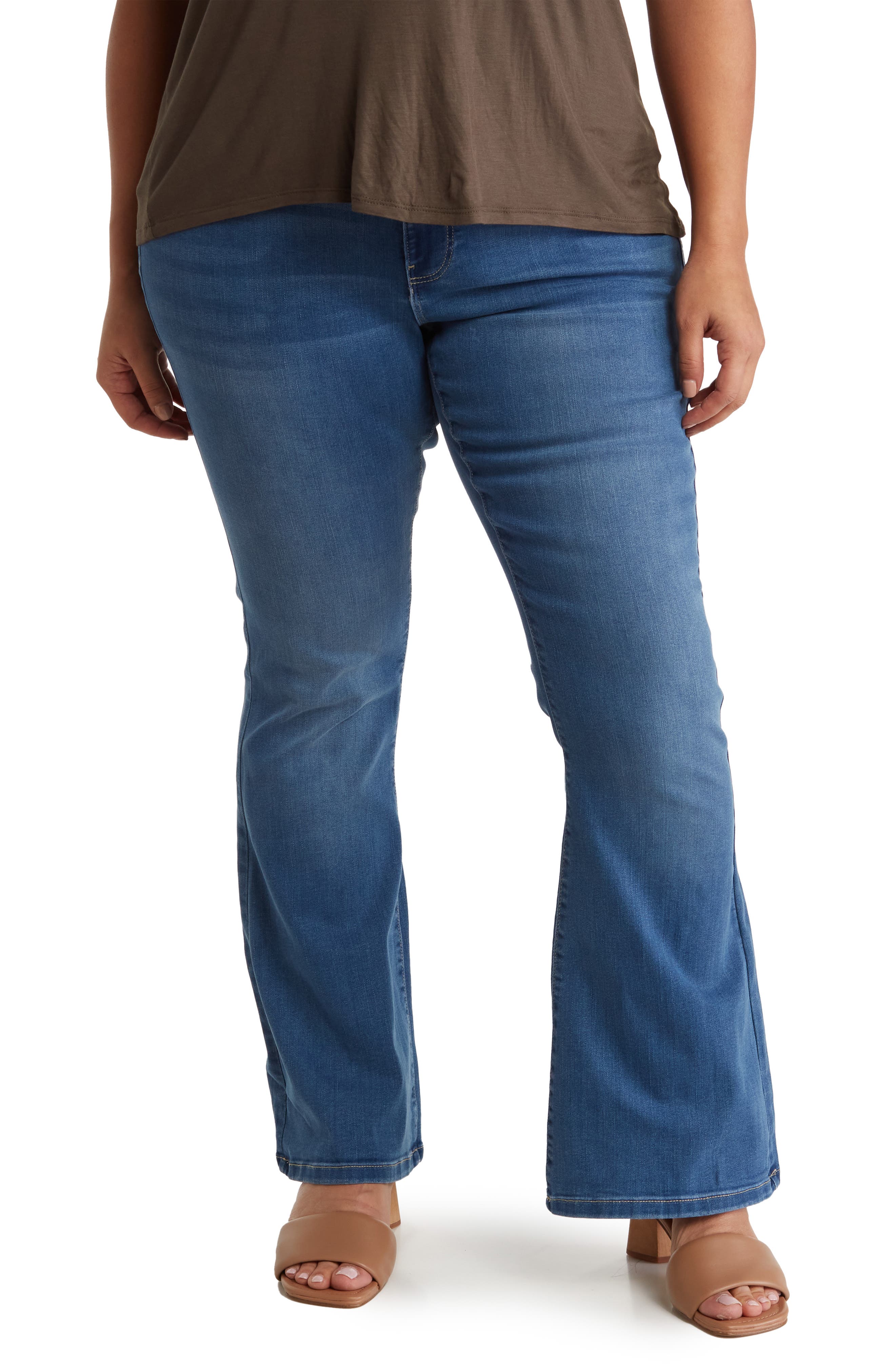 VERO MODA CURVE Peachy Flared Leg Jeans | Nordstromrack