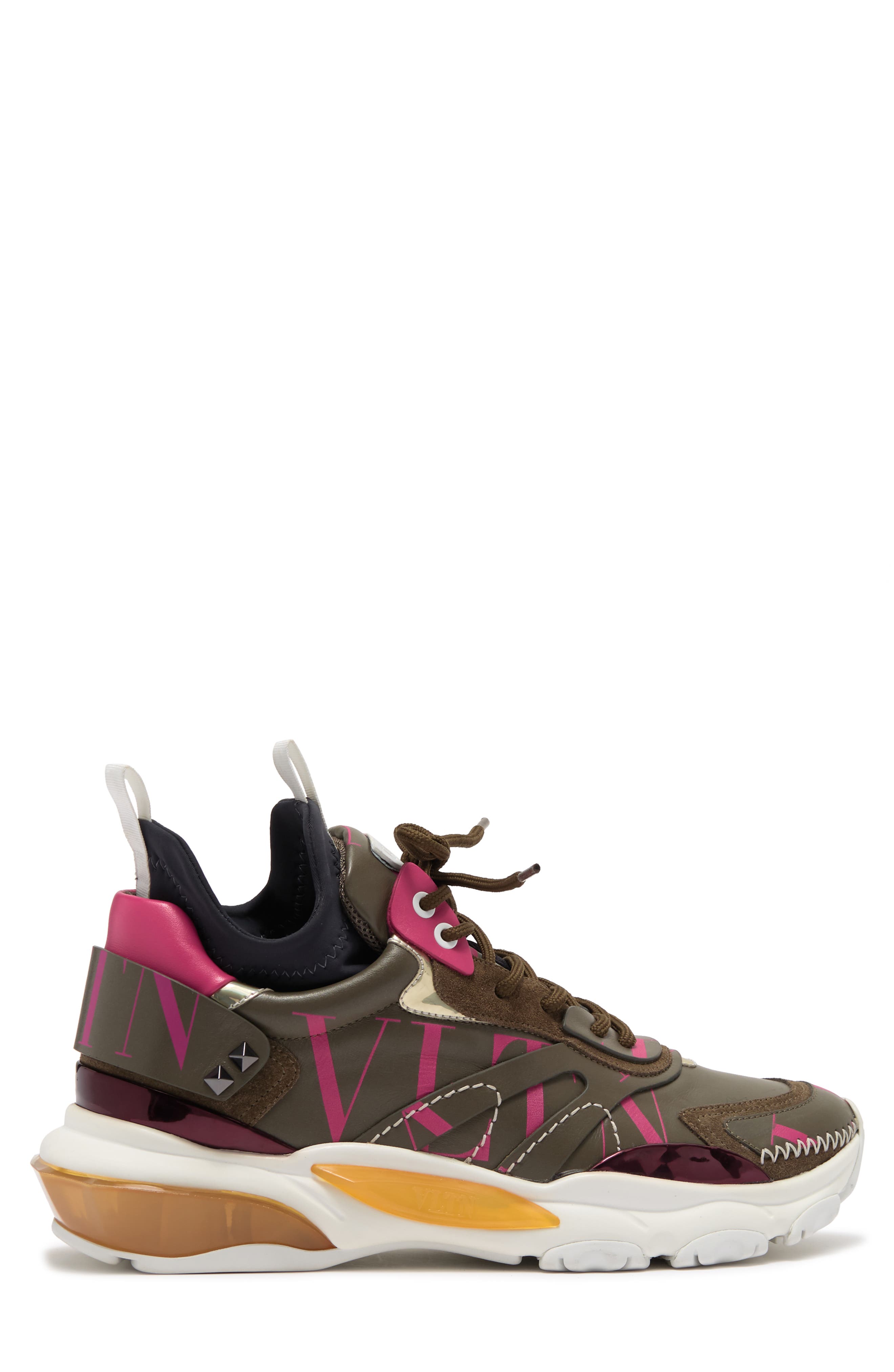 Valentino Garavani VALENTINO Brand Logo Sneaker (Men) | Nordstromrack