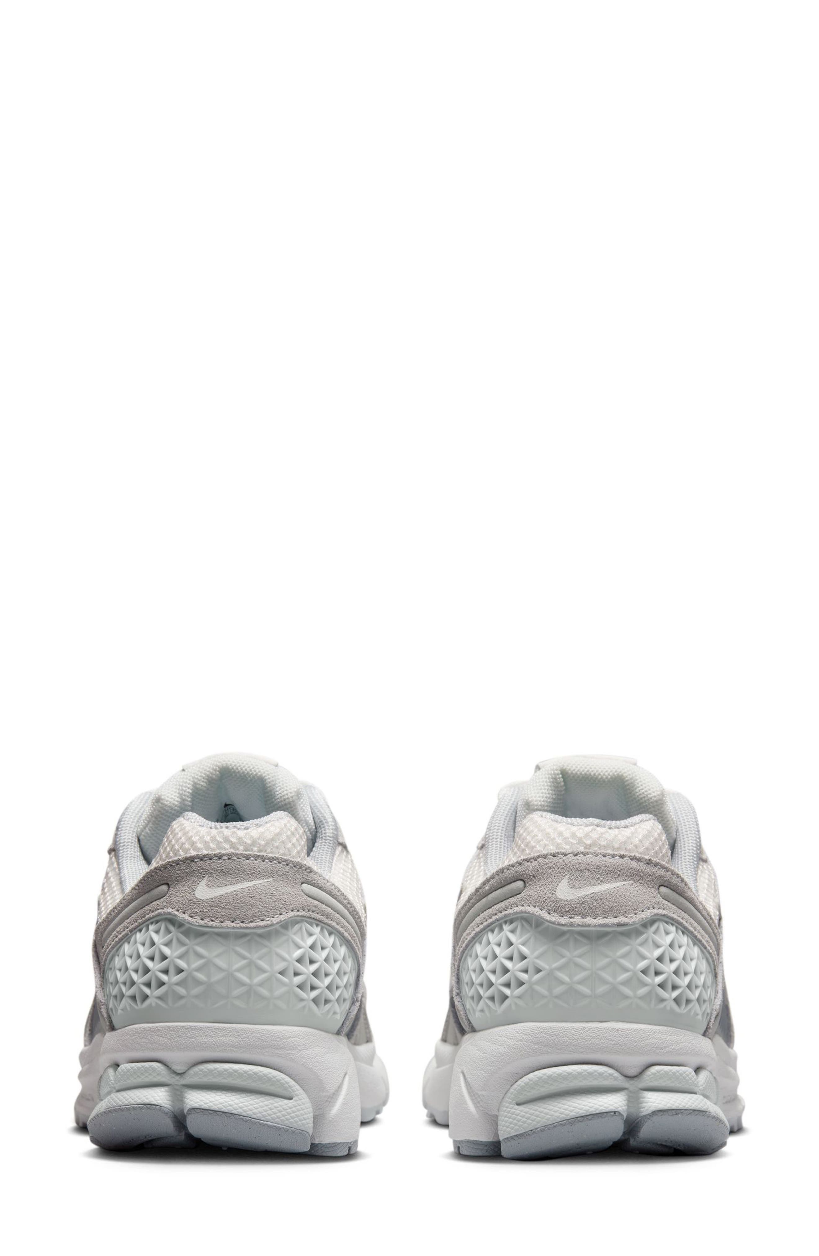 Nike Zoom Vomero 5 Sneaker (Women) | Nordstromrack