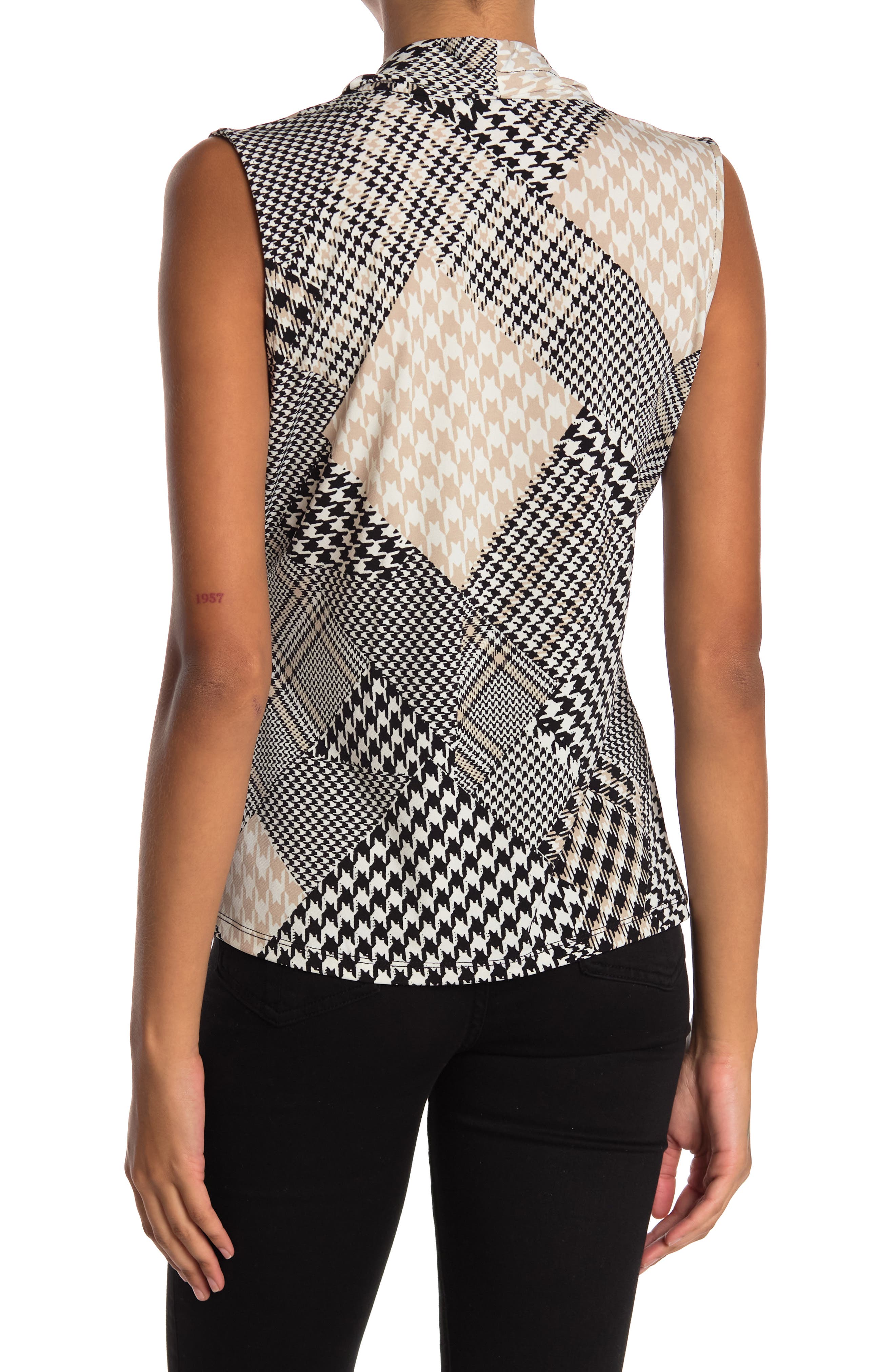 Calvin Klein Houndstooth Print V-Neck Cami Top | Nordstromrack
