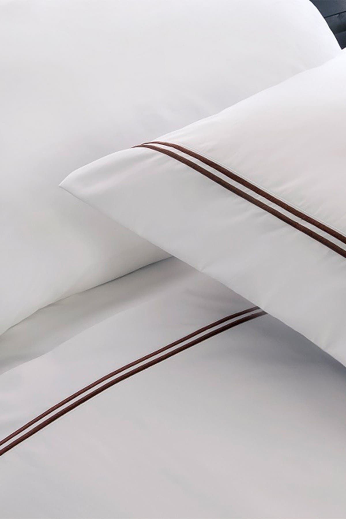 BLUE RIDGE HOME FASHIONS Hotel Suite 1200-TC Cotton-Rich Embroidered ...