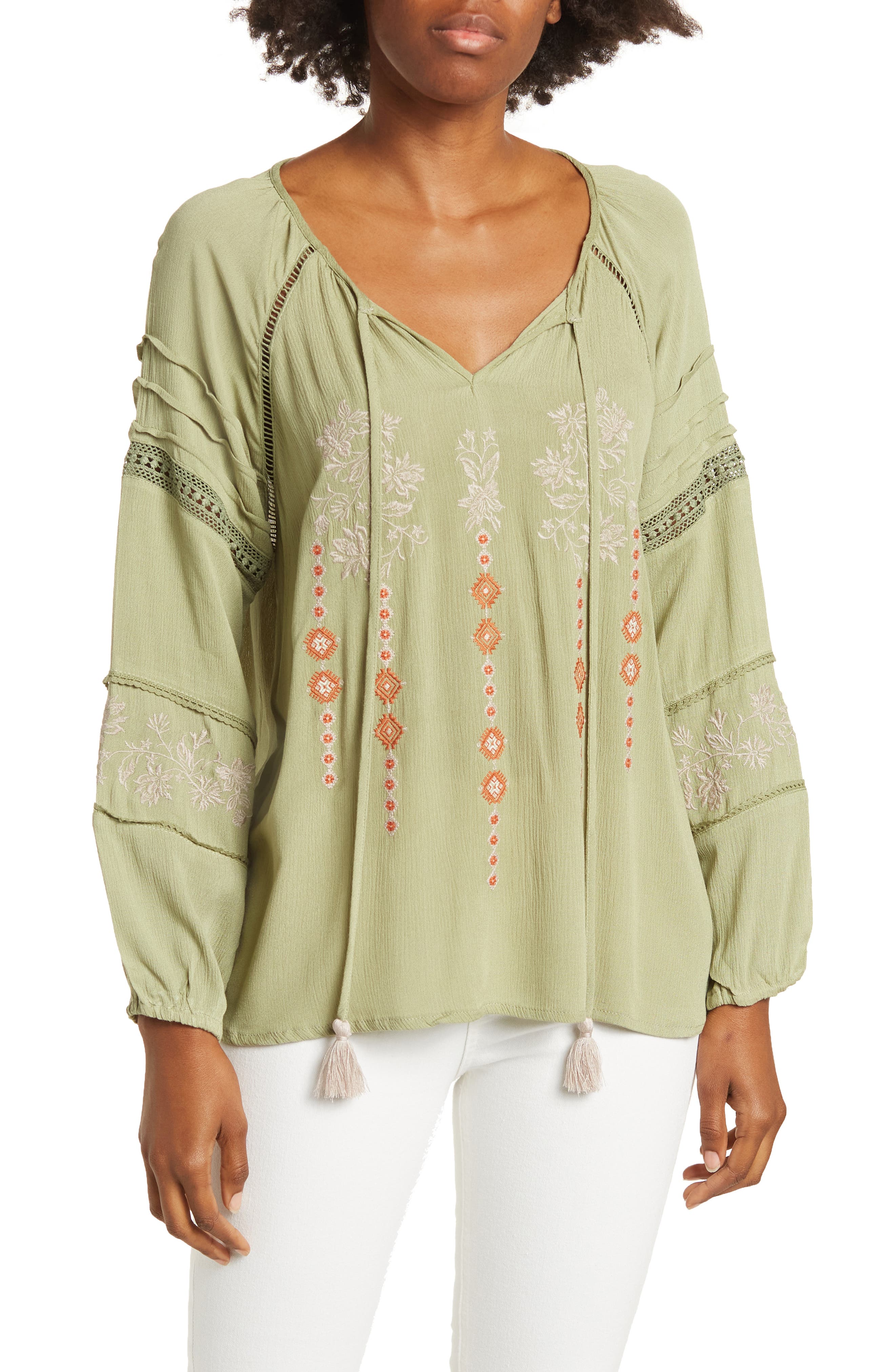 Forgotten Grace Embroidered Keyhole Long Sleeve Tunic Top | Nordstromrack