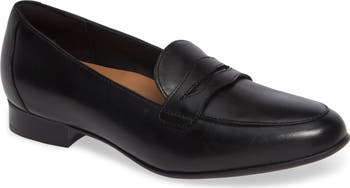 Clarks® Un Blush Go Penny Loafer (Women) | Nordstrom