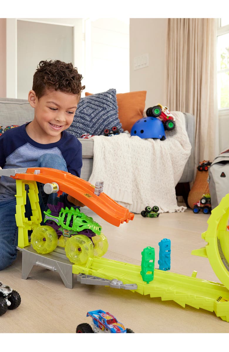 Hot Wheels ® Monster Trucks Power Smashers Race | Nordstrom