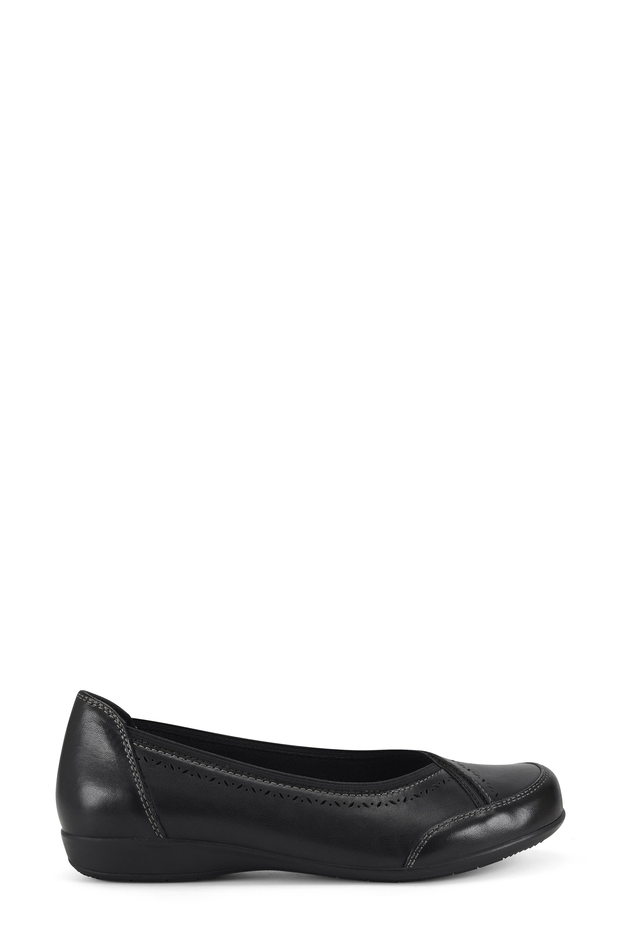Earth® Origins Betz Flat (Women) | Nordstromrack