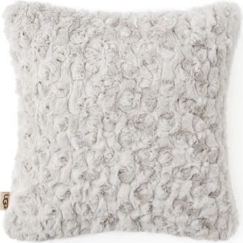 UGG® Amanda Faux Fur Accent Pillow | Nordstrom